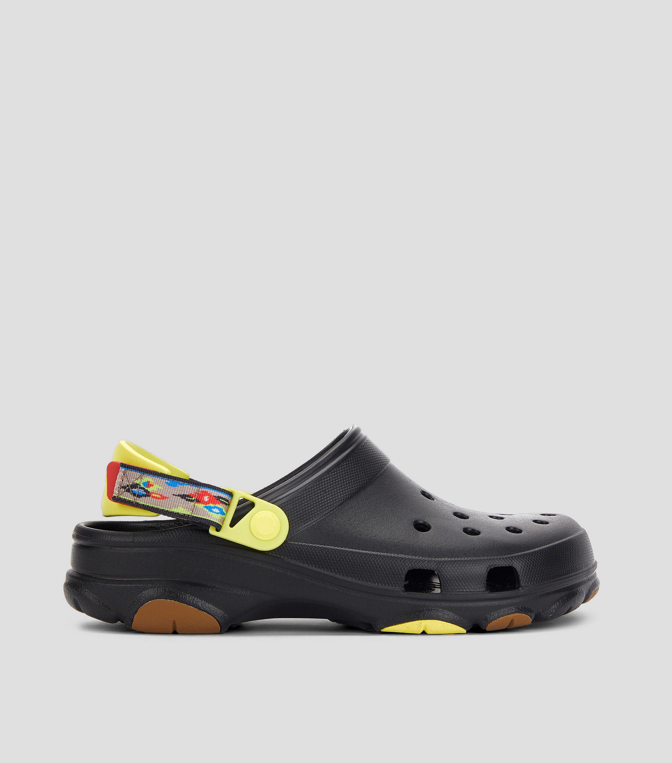 Crocs: Sandalias Clog negras Hombre | El Palacio de Hierro