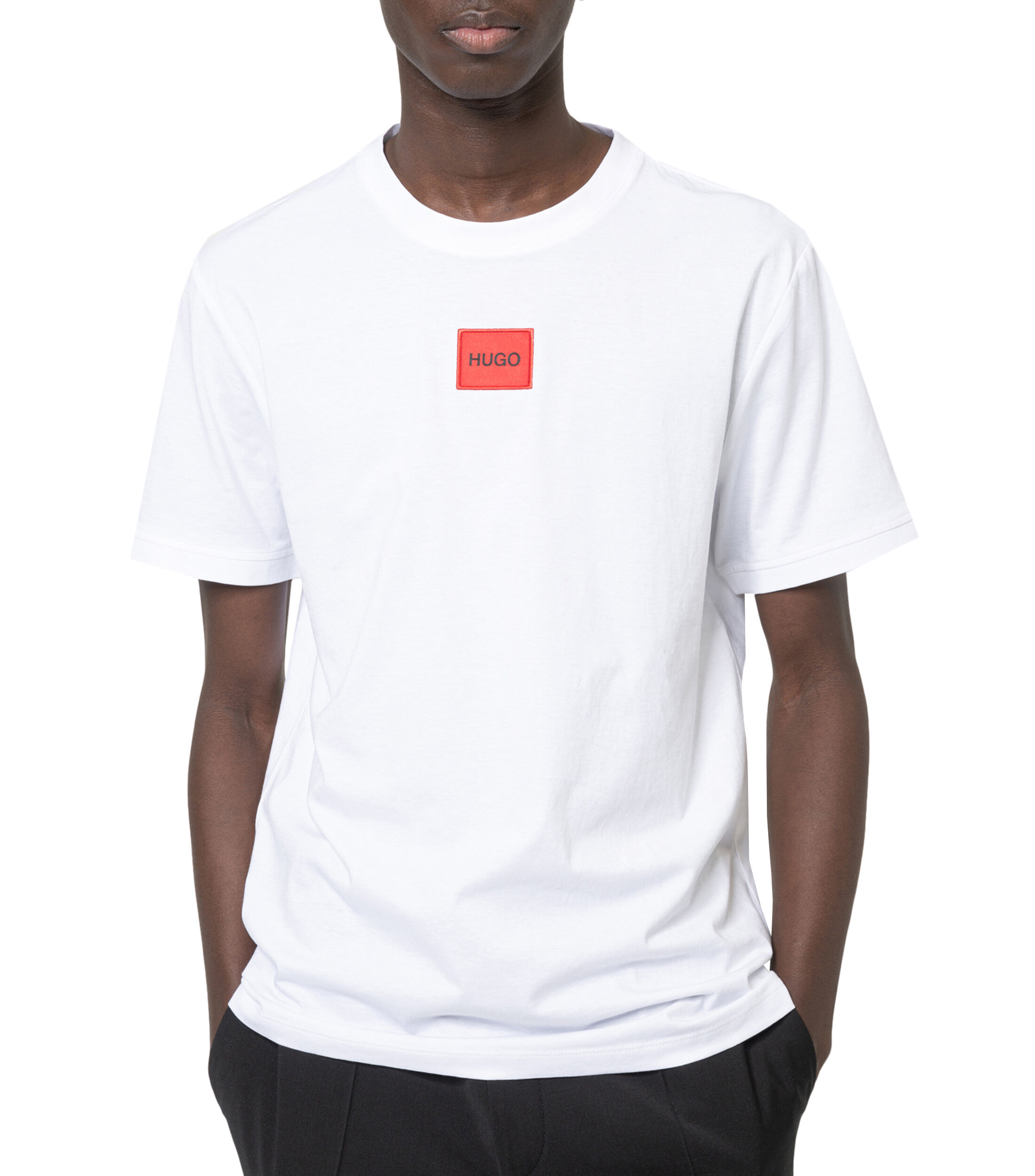 Hugo Boss Playera HUGO regular fit de algodón con etiqueta con logo ...