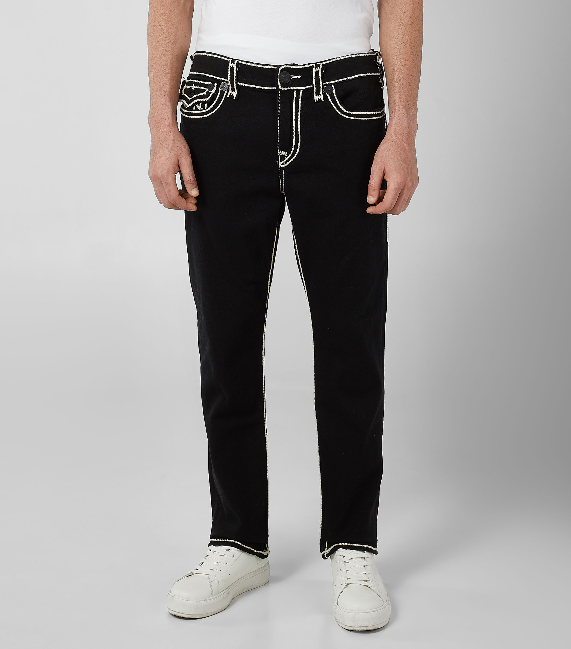 True Religion: Jeans Ricky de corte Relaxed Straight Hombre | El ...