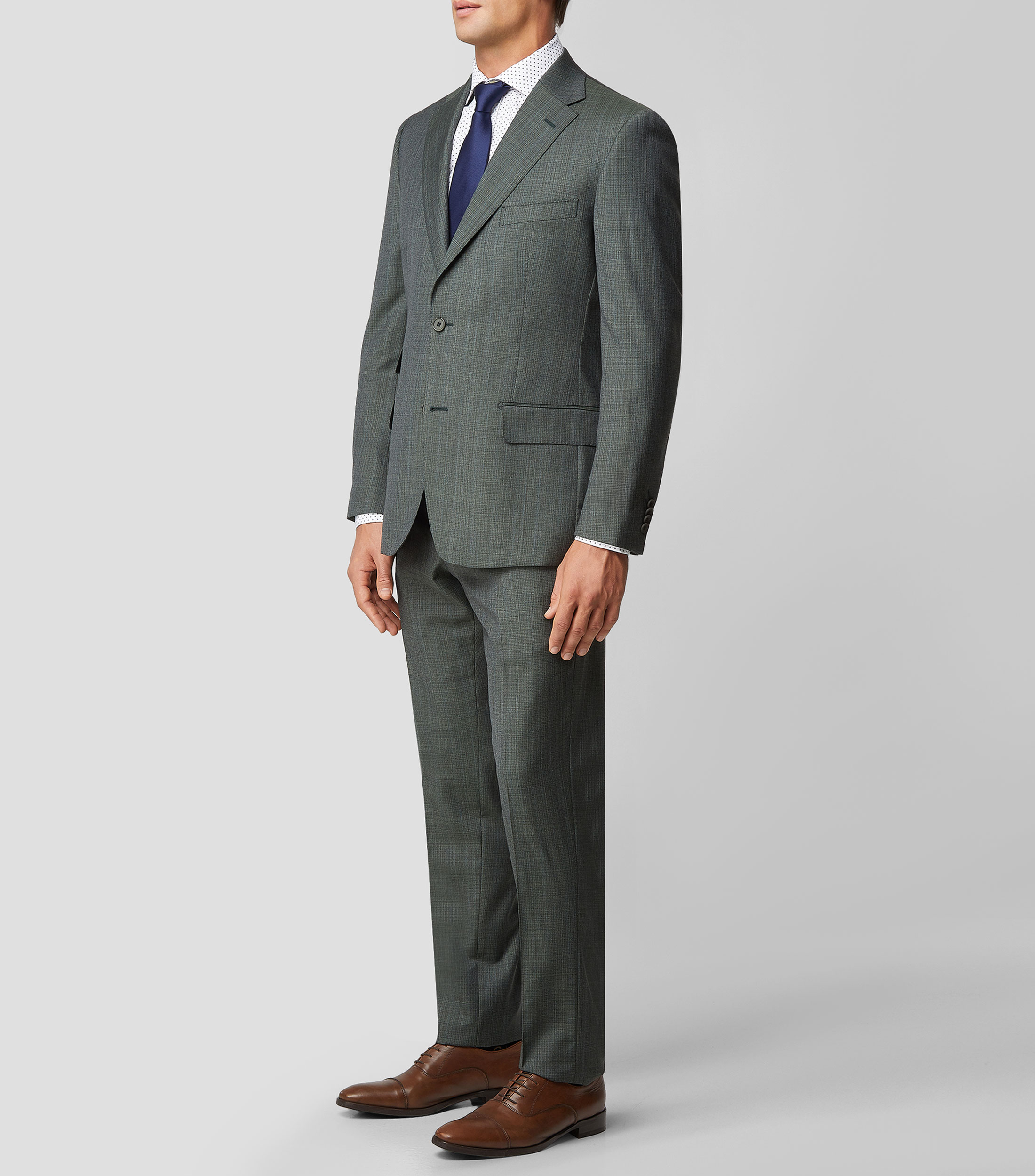BUCCELLI | TRAJE | El Palacio de Hierro