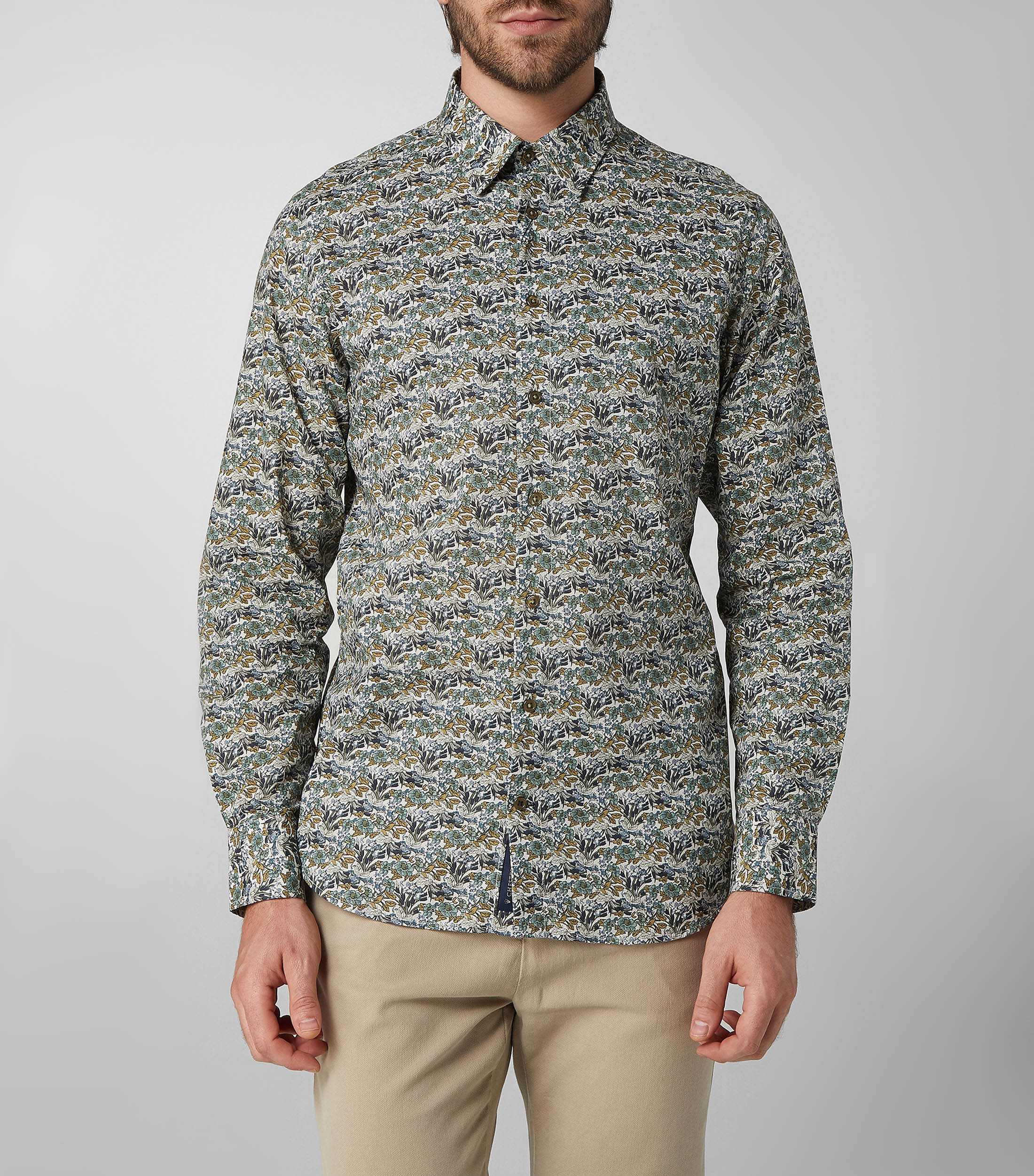 Chester & Peck: Camisa de manga larga con flores Hombre | El Palacio de ...