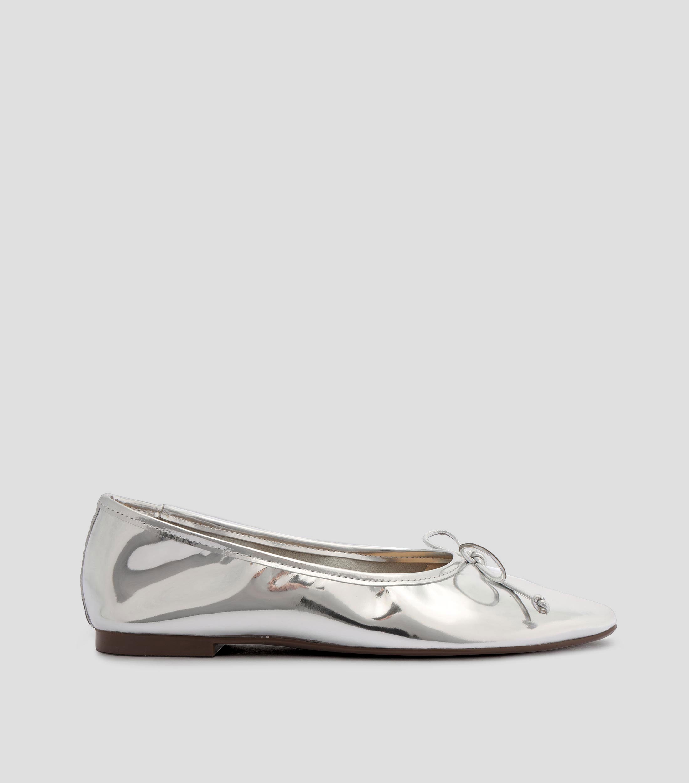 Schutz: Flats en piel con moño Mujer | El Palacio de Hierro