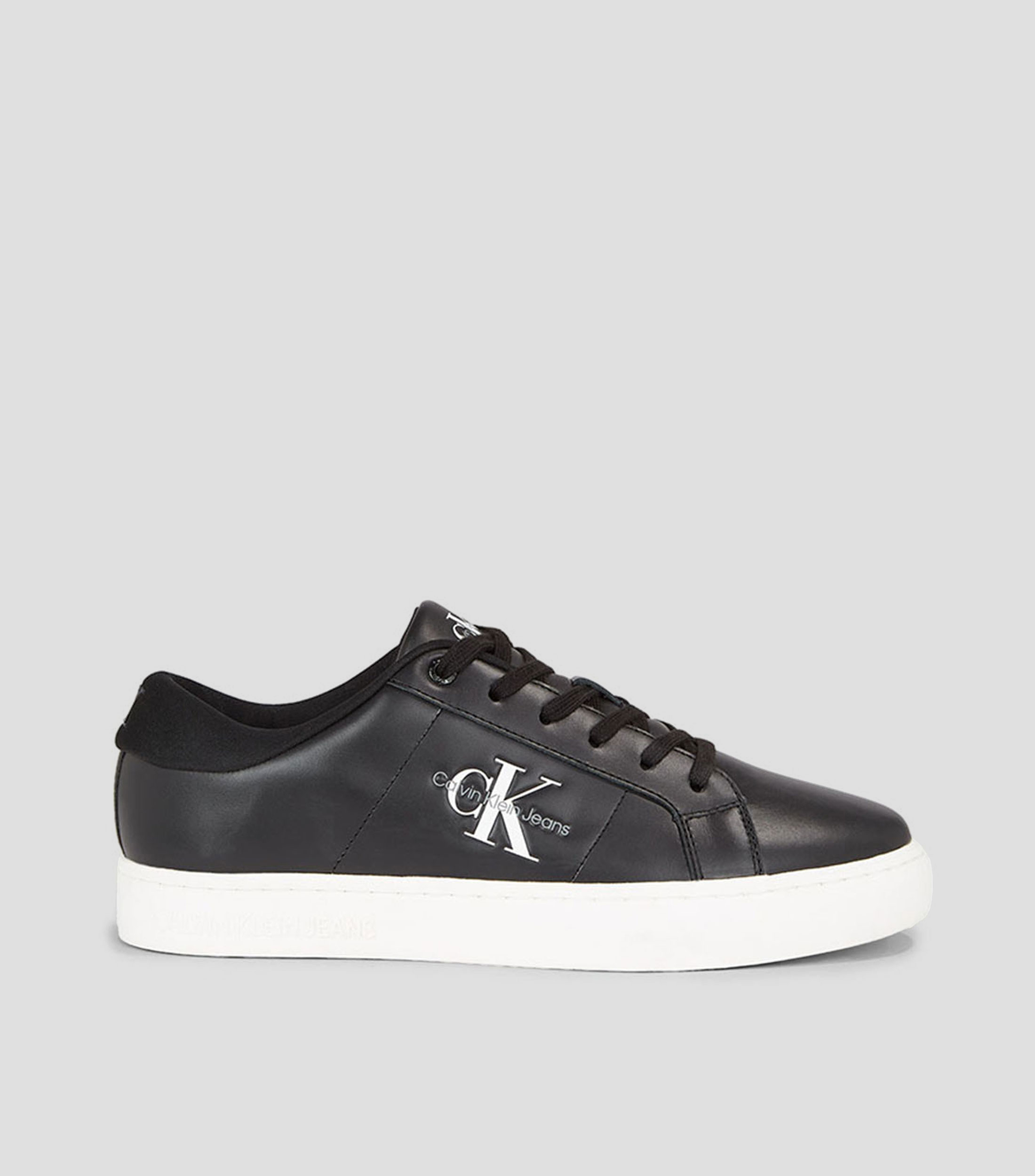 Calvin Klein: Tenis Casuales en Piel Hombre | El Palacio de Hierro