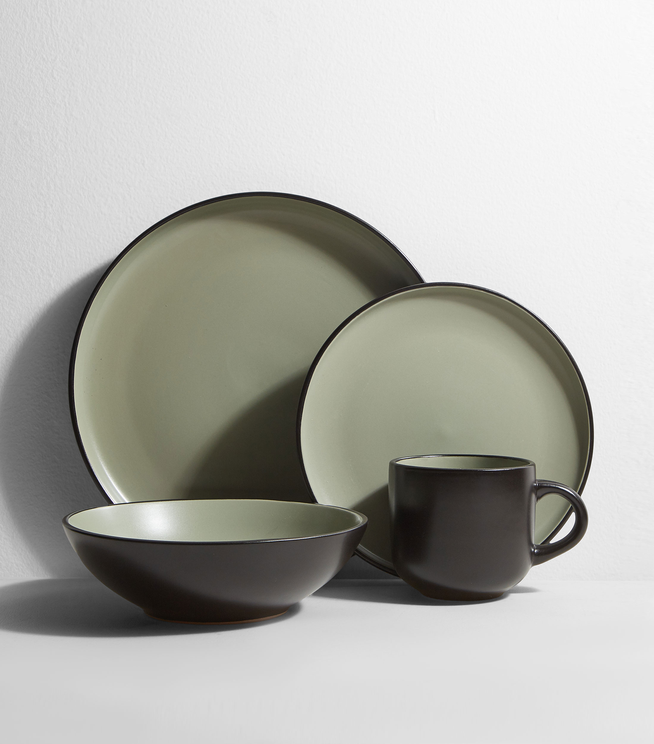 Crown Baccara Vajilla 30 Piezas Heima Olivv |El Palacio de Hierro