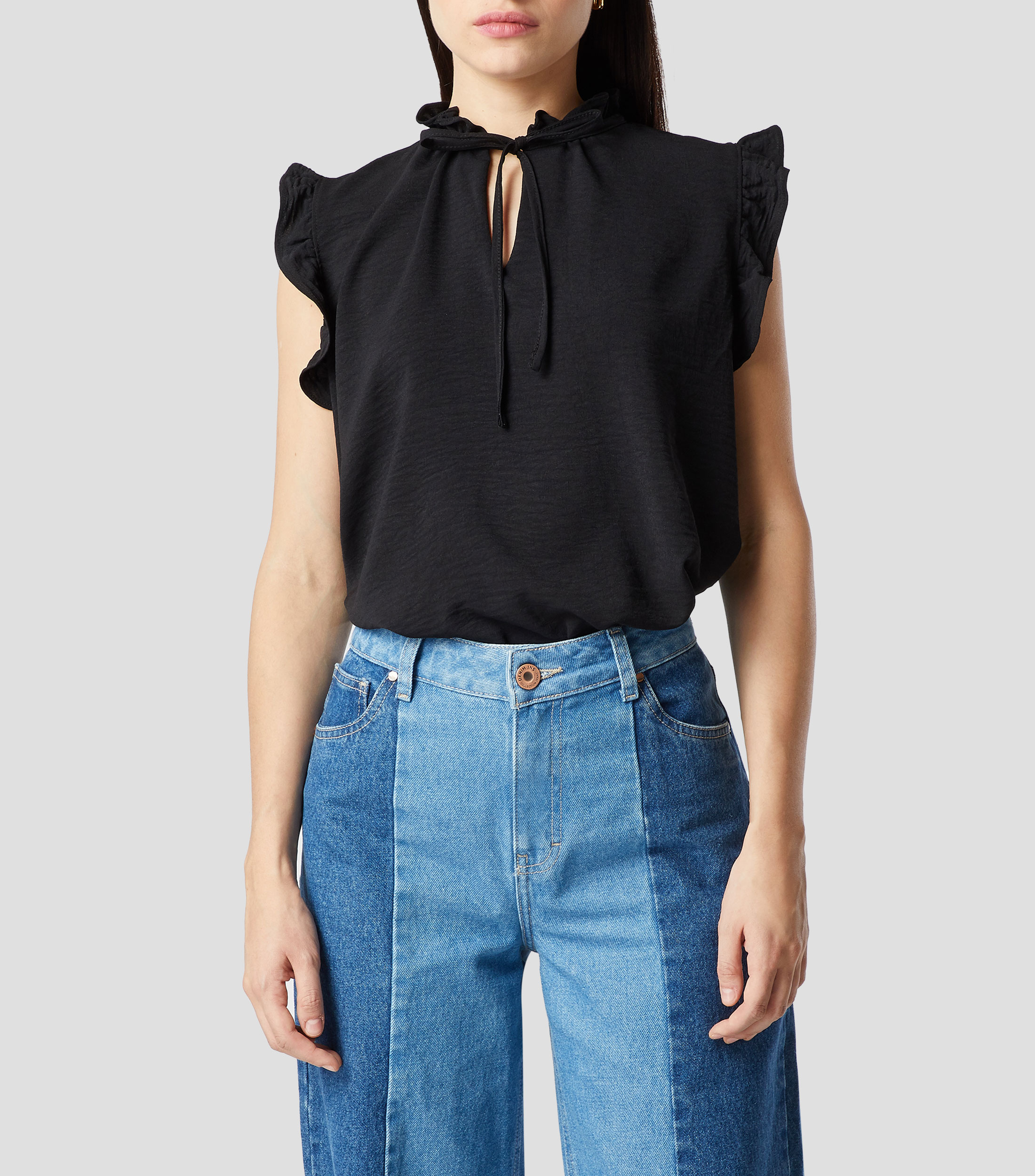 Catamaran: Top liso con olanes Mujer | El Palacio de Hierro