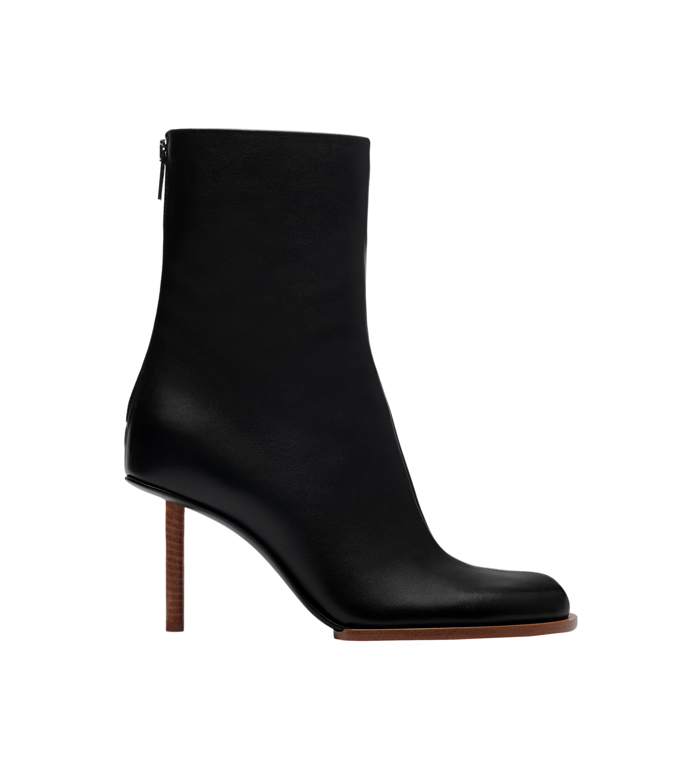 Jacquemus: Botines en Piel de Tacón Alto Cuadrado Mujer | El Palacio de ...