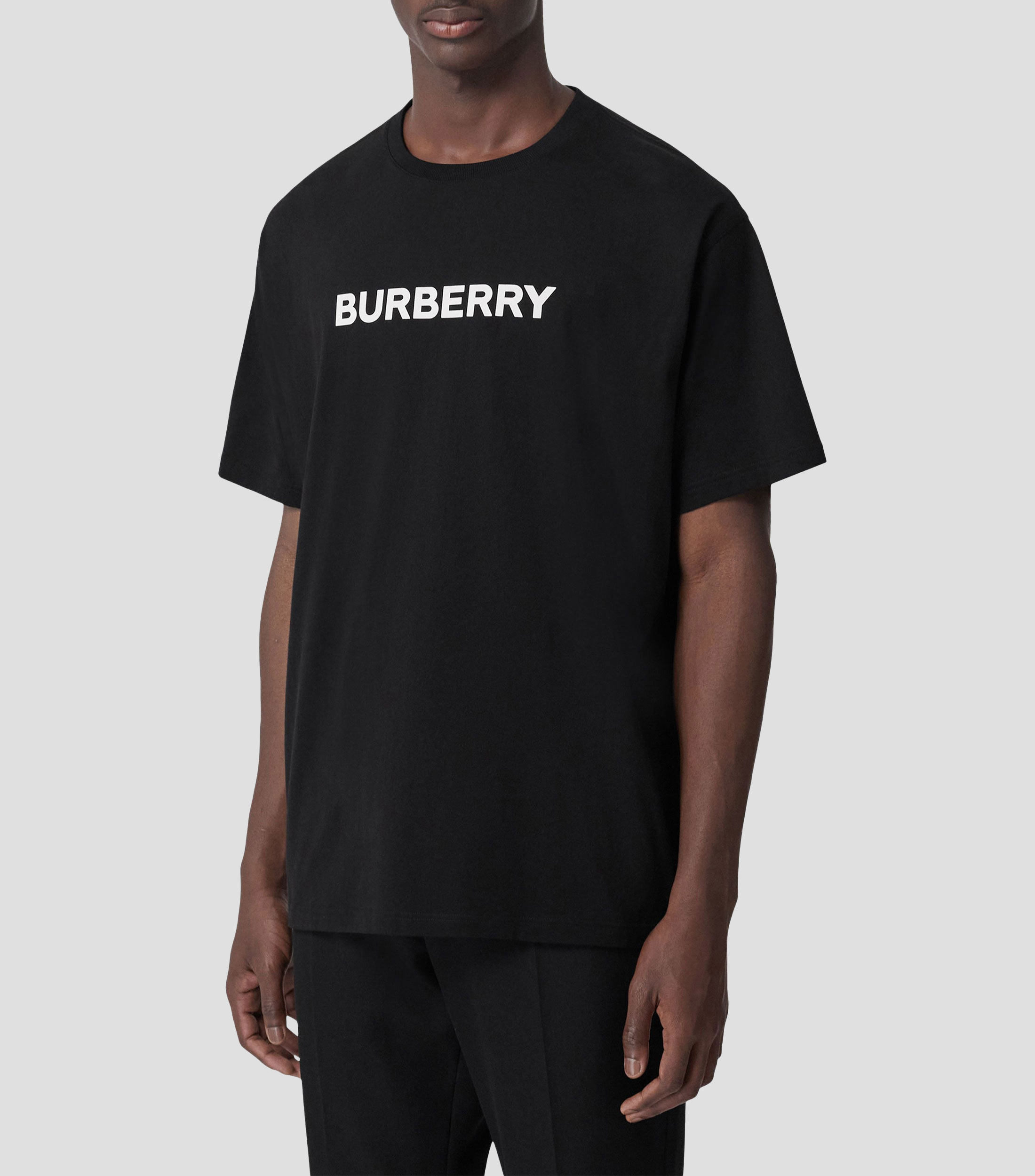 Burberry: Playera cuello redondo manga corta con estampado Hombre | El ...