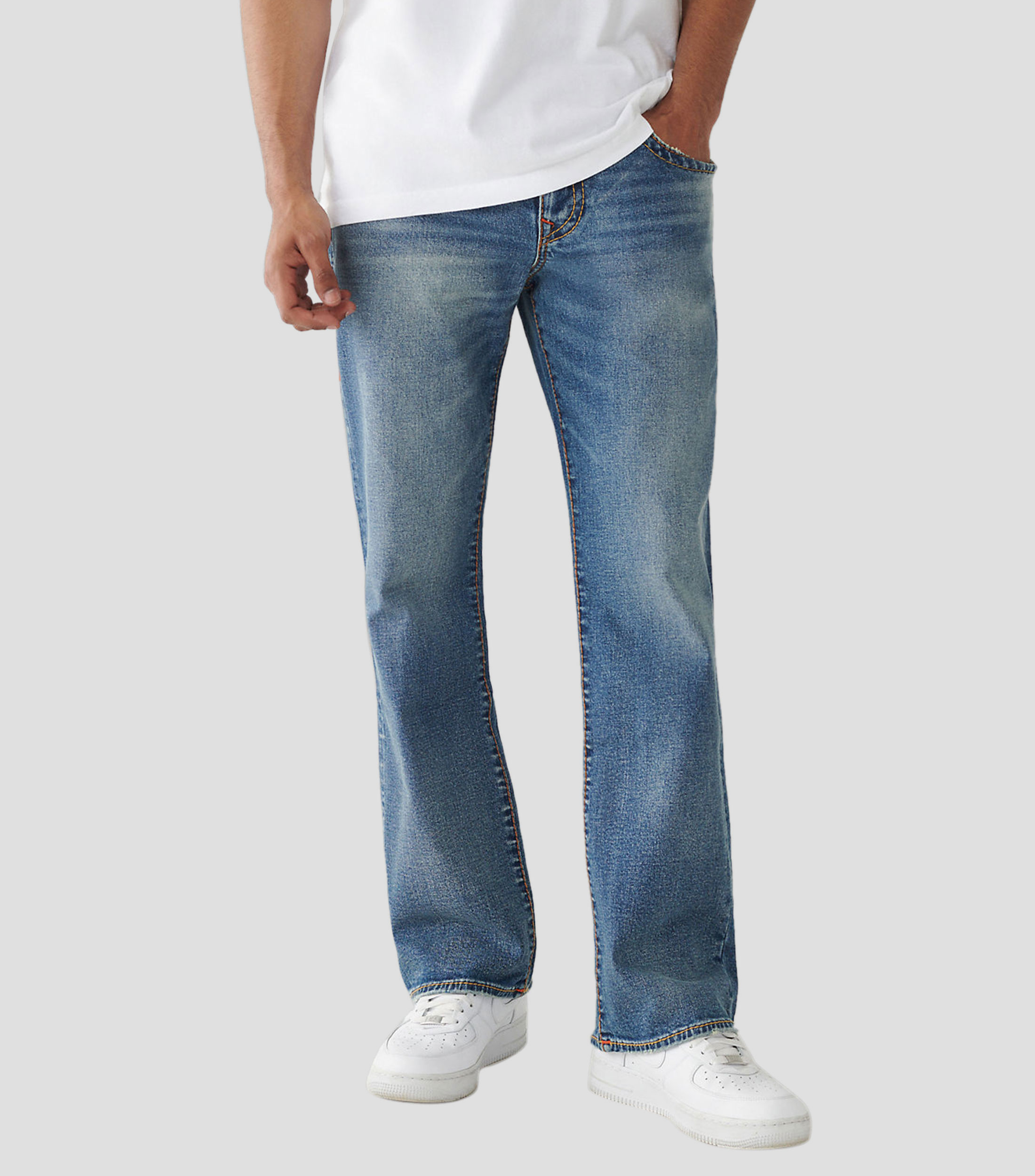 True Religion: Jeans Billy Big T Bootcut Hombre | El Palacio de Hierro