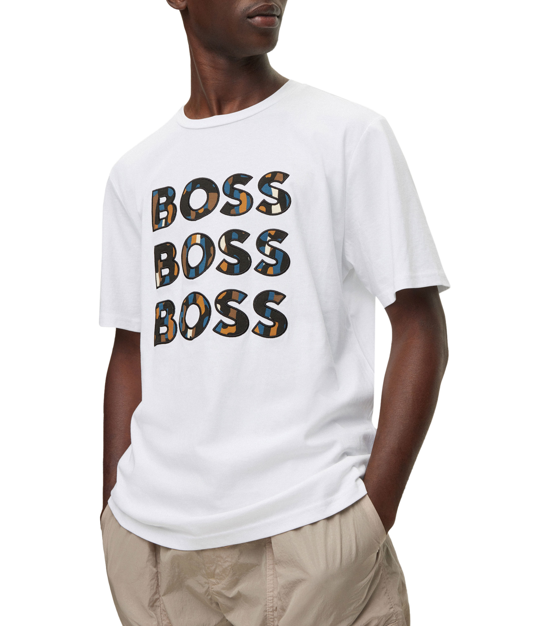 Boss Playera BOSS relaxed fit de punto de algodón con logo triple ...