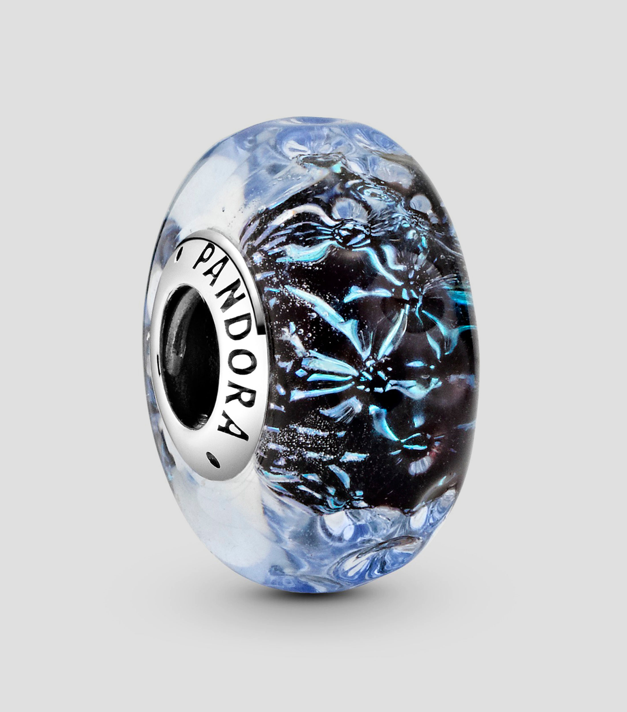 Pandora Charm Océano en Cristal con Murano Azul Oscuro Pandora Me Mujer ...