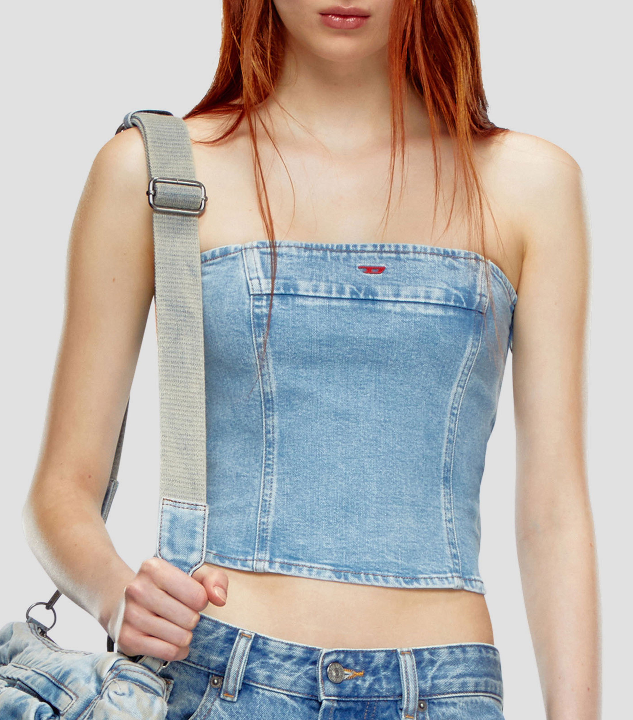 Diesel: Blusa crop top Mujer | El Palacio de Hierro
