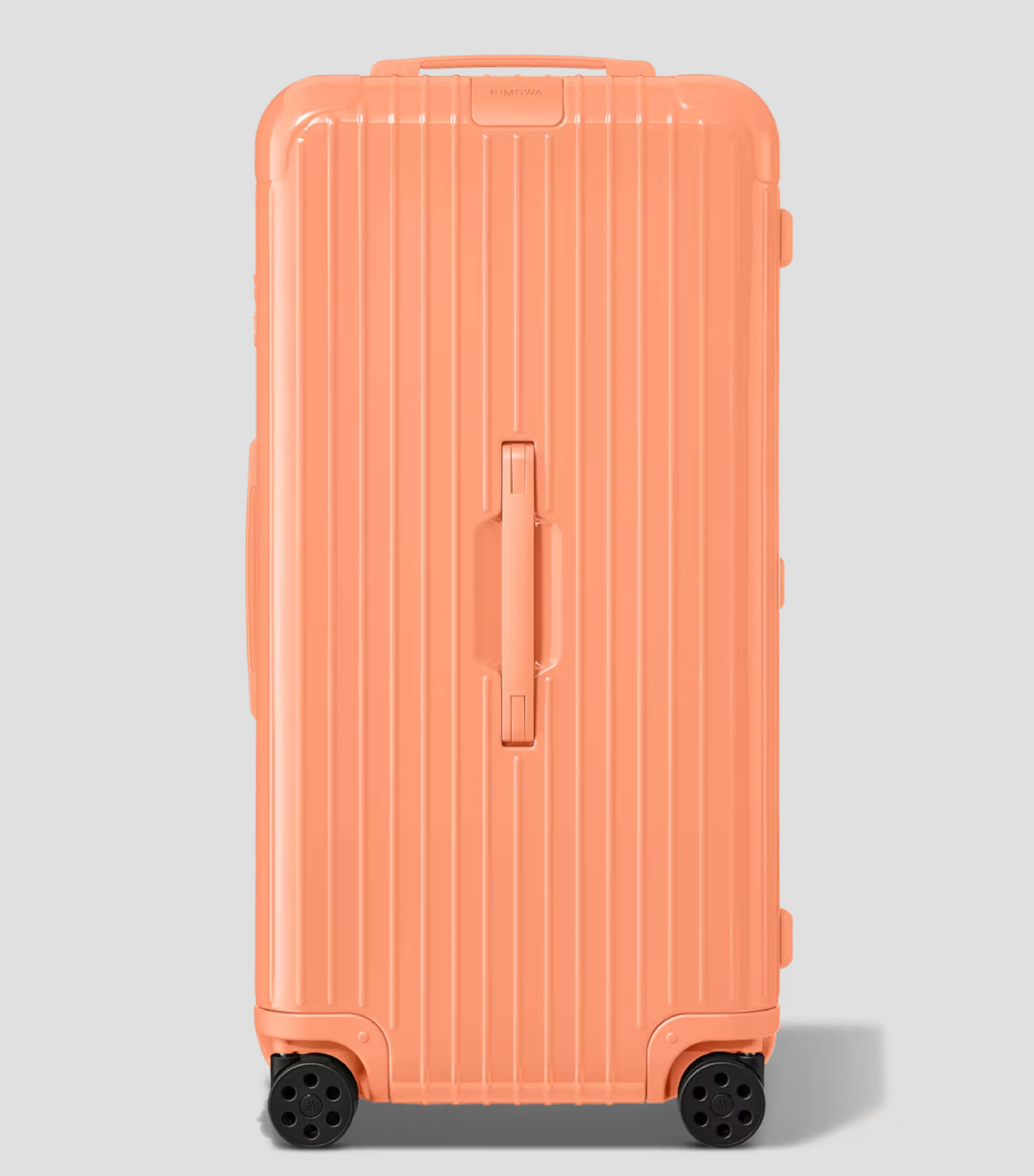 Rimowa Maleta de Viaje Essential Trunk Plus Salmón - El Palacio de Hierro