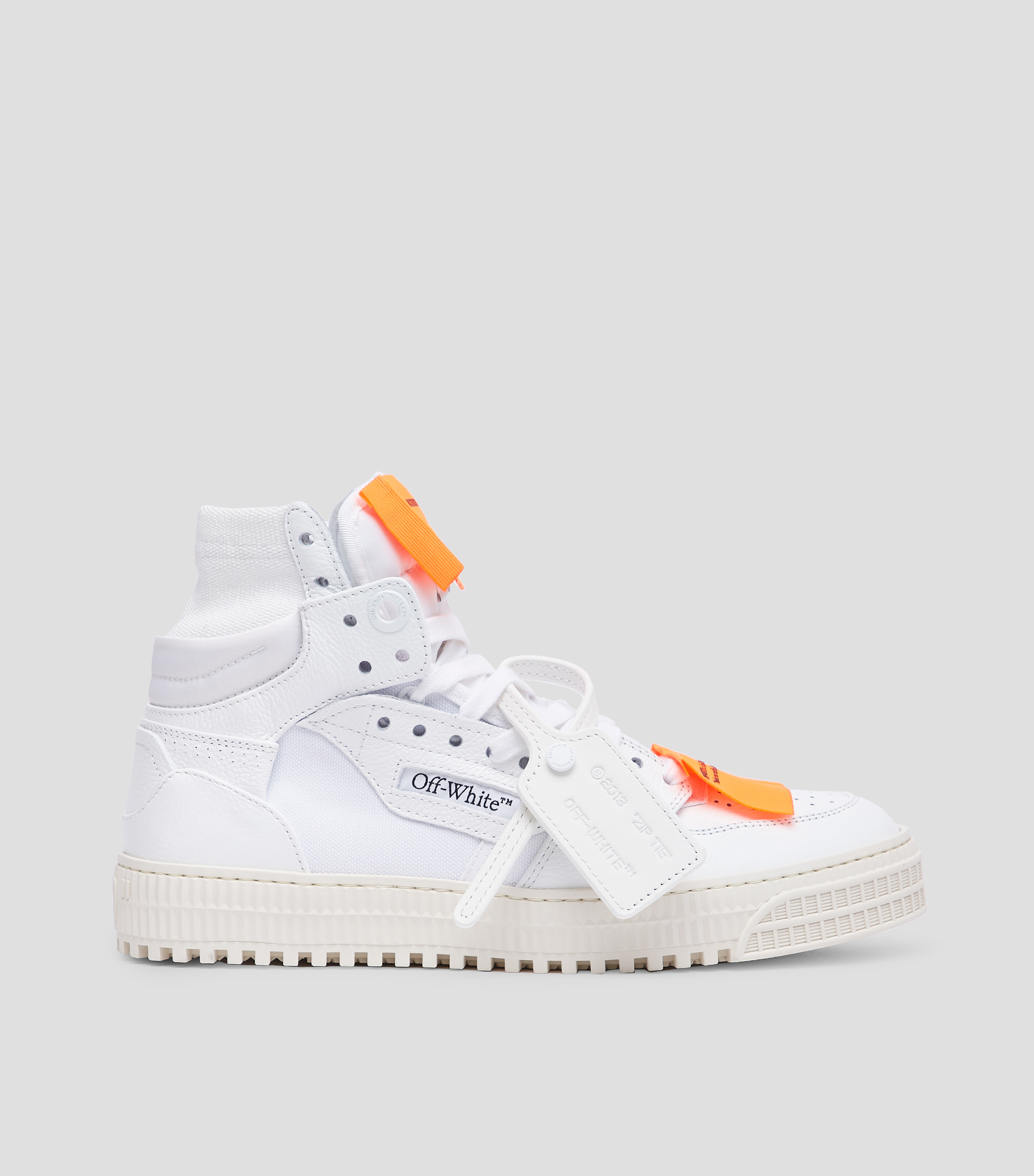 Off-White: Tenis casuales en piel 3.0 Of Court Mujer | El Palacio de Hierro