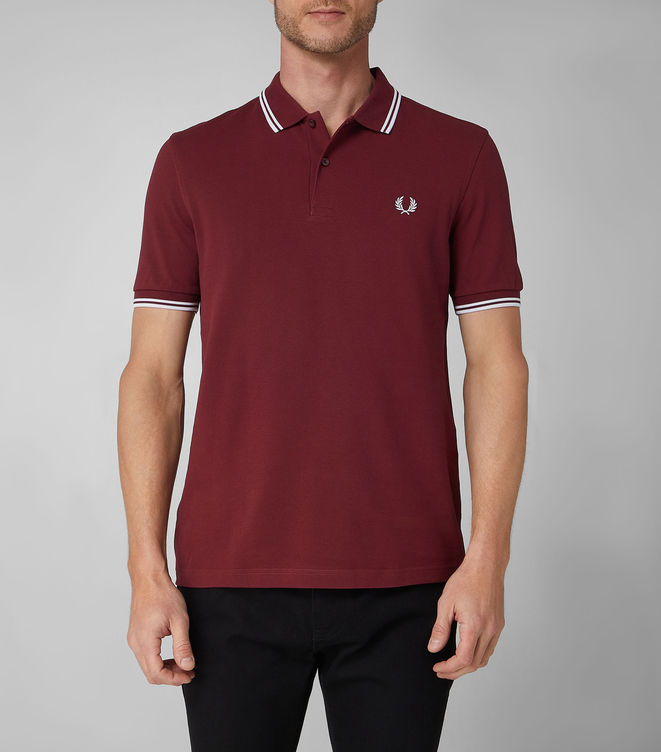 Fred Perry: Playera tipo Polo vino con manga corta Hombre | El Palacio ...