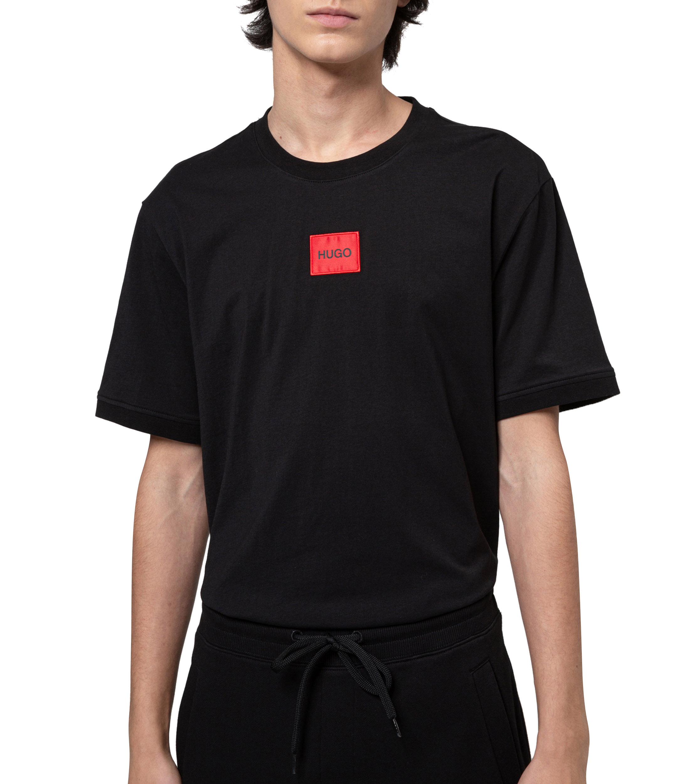 Hugo Boss Playera HUGO regular fit de algodón con etiqueta con logo ...