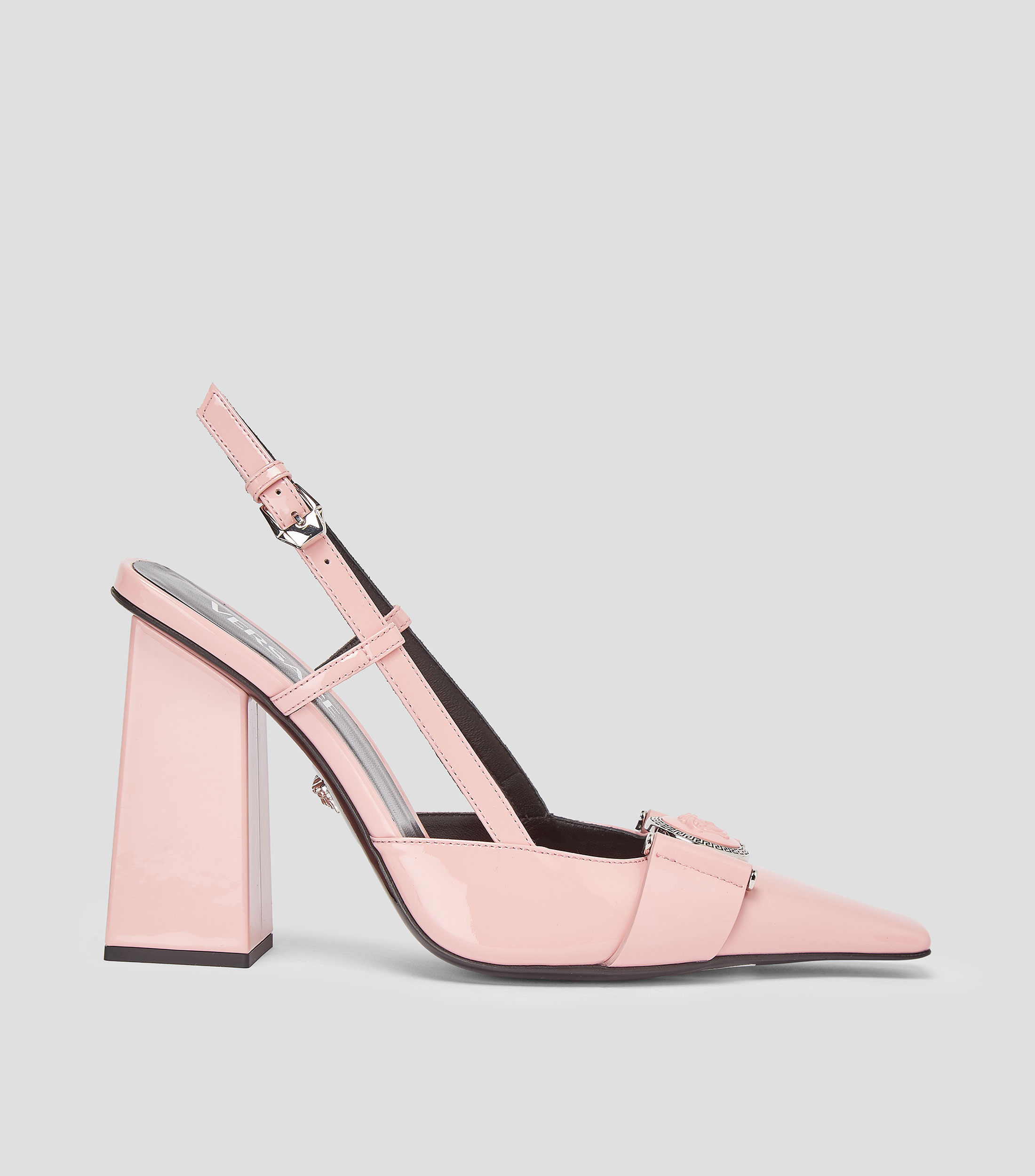 Versace: Zapatillas Slingback con tacón alto cuadrado Mujer | El ...