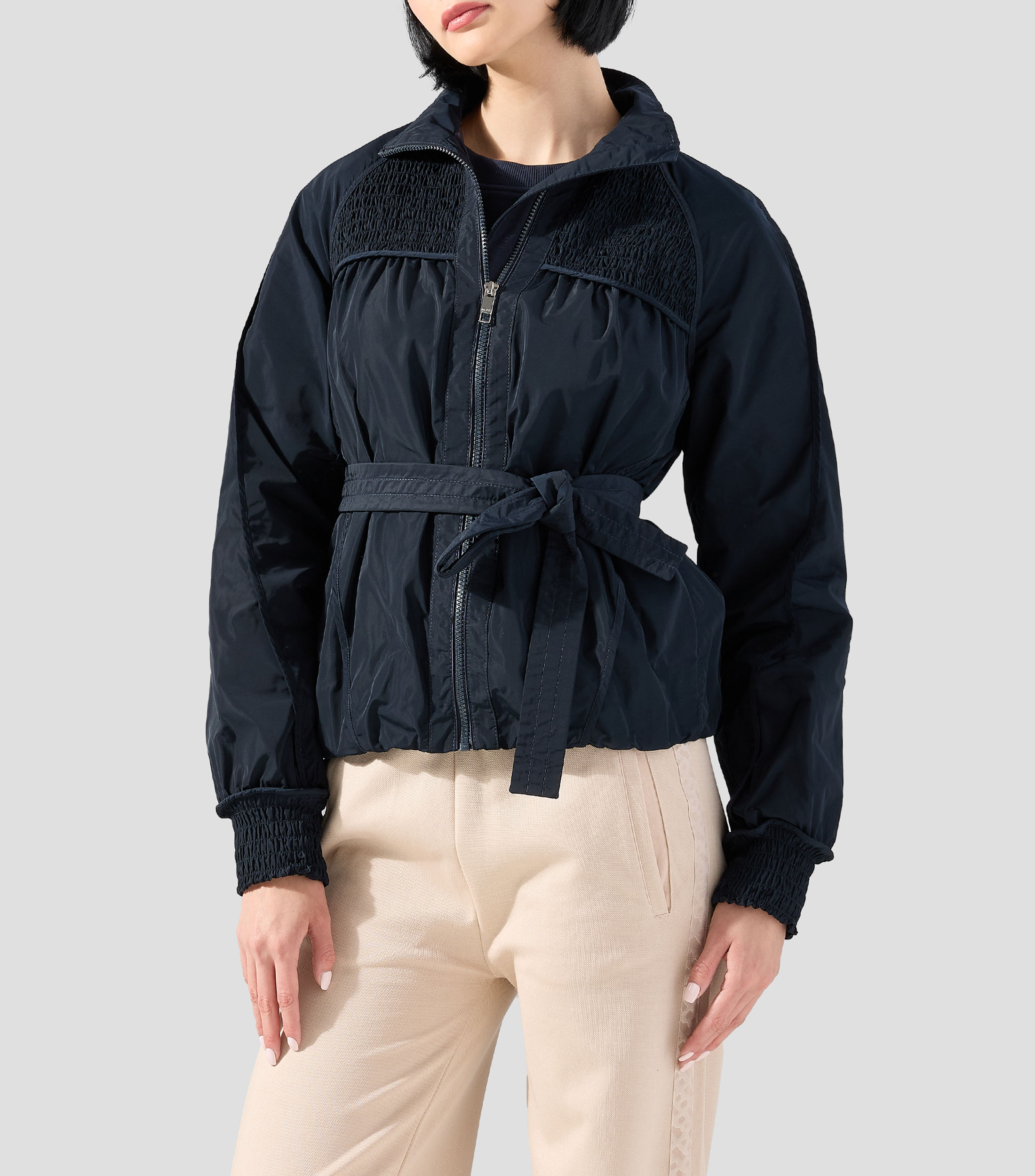 Hugo Boss Chamarra Mujer |El Palacio de Hierro