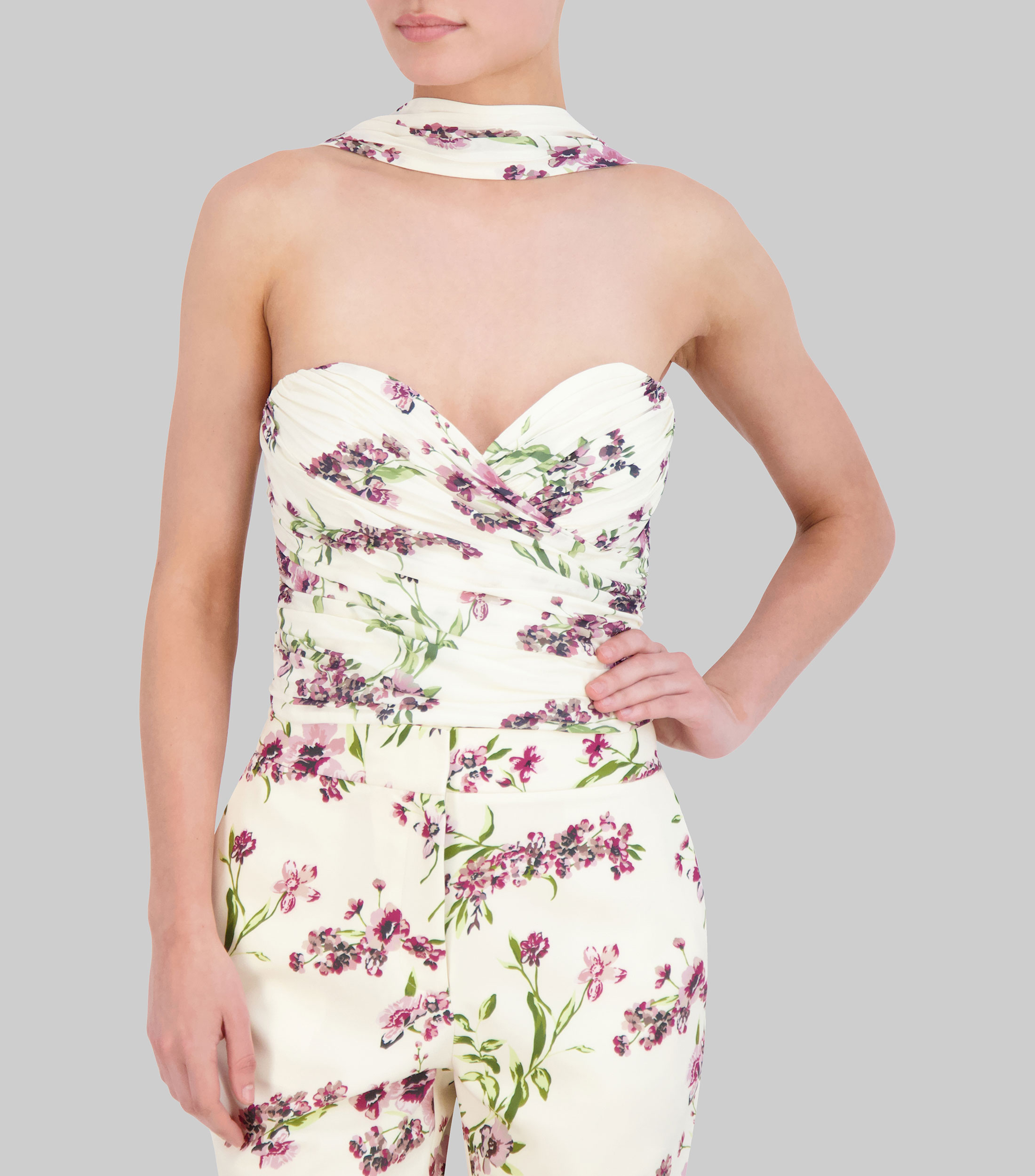 BCBGMAXAZRIA: Crop top con flores Mujer | El Palacio de Hierro