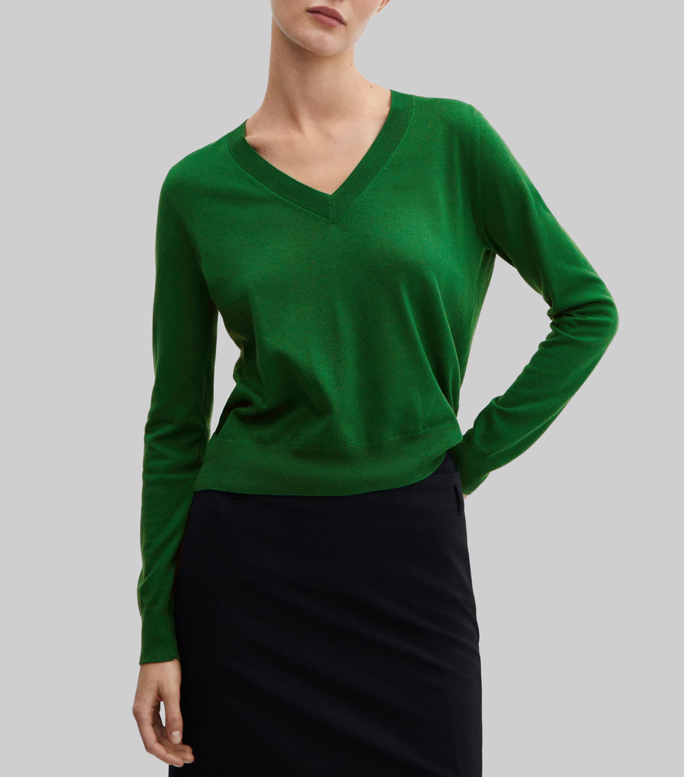 Mango: Suéter cuello V Mujer | El Palacio de Hierro