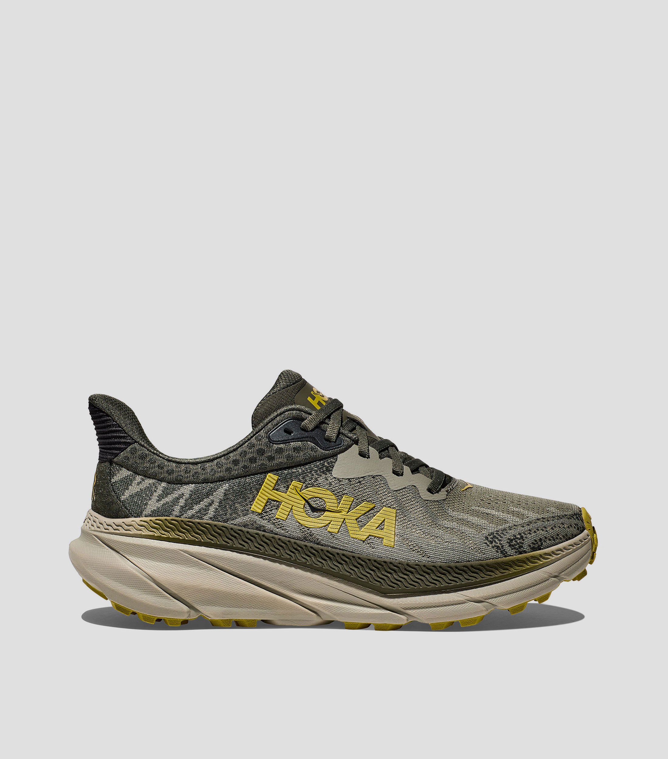 Hoka: Tenis para correr Challenger Elite Running Hombre | El Palacio de ...