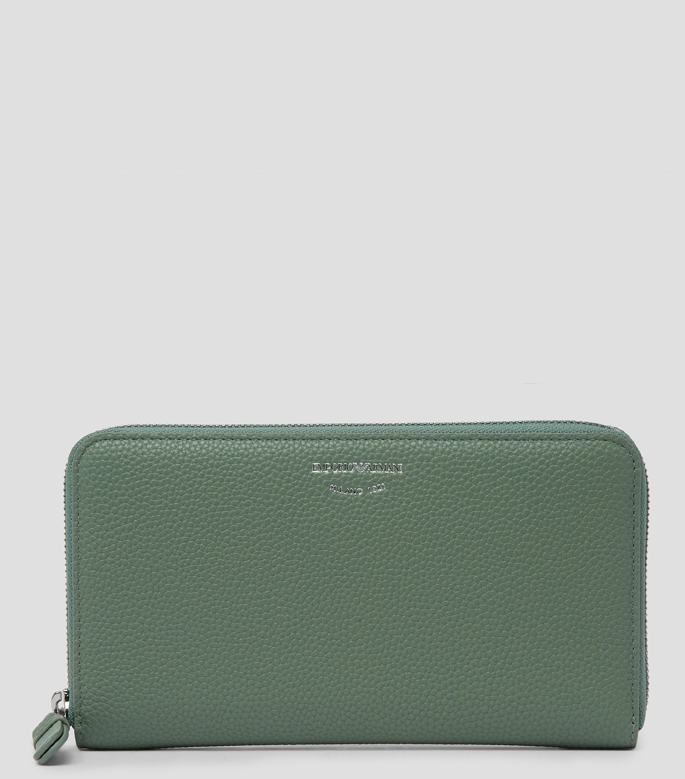 Emporio Armani: Cartera verde lisa Mujer | El Palacio de Hierro