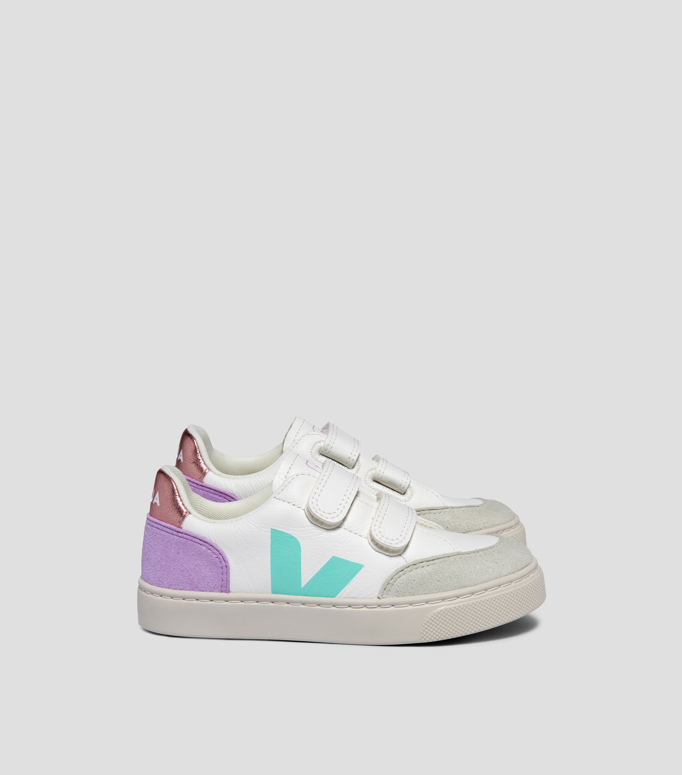 Veja: Tenis casuales Small V-12 en piel Niña | El Palacio de Hierro