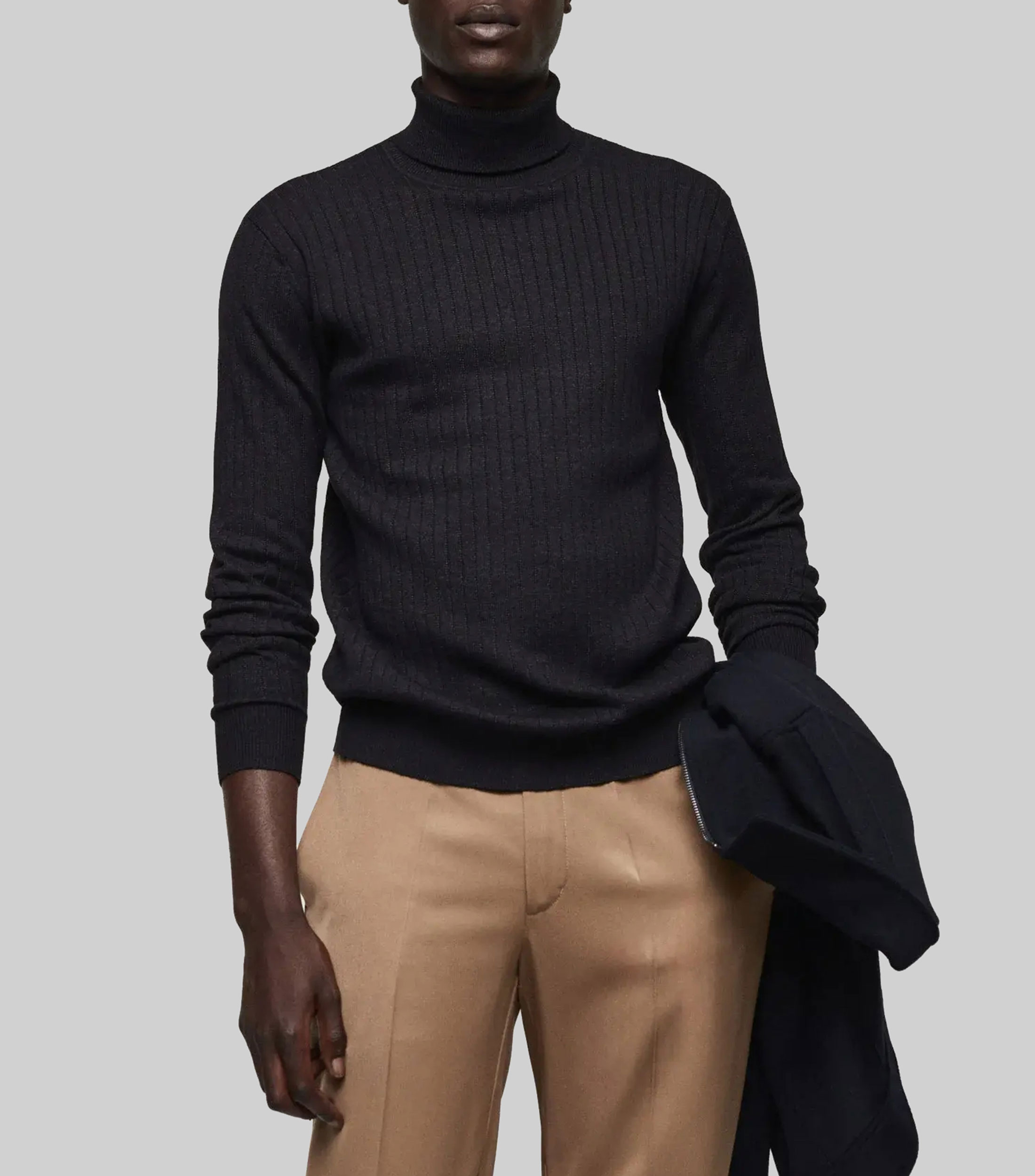 Mango Suéter cuello de tortuga acanalado Hombre - El Palacio de Hierro