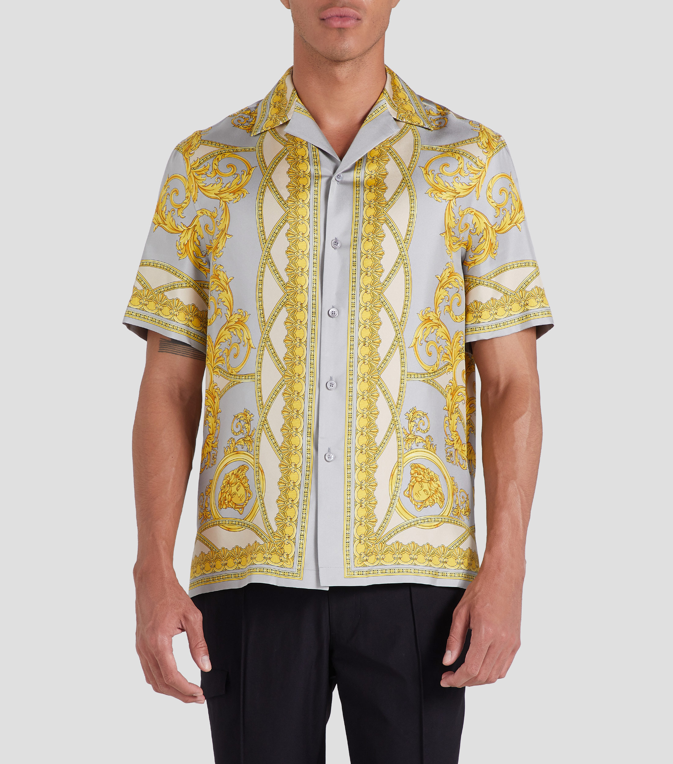 Versace: Camisa estampada con manga corta Hombre | El Palacio de Hierro