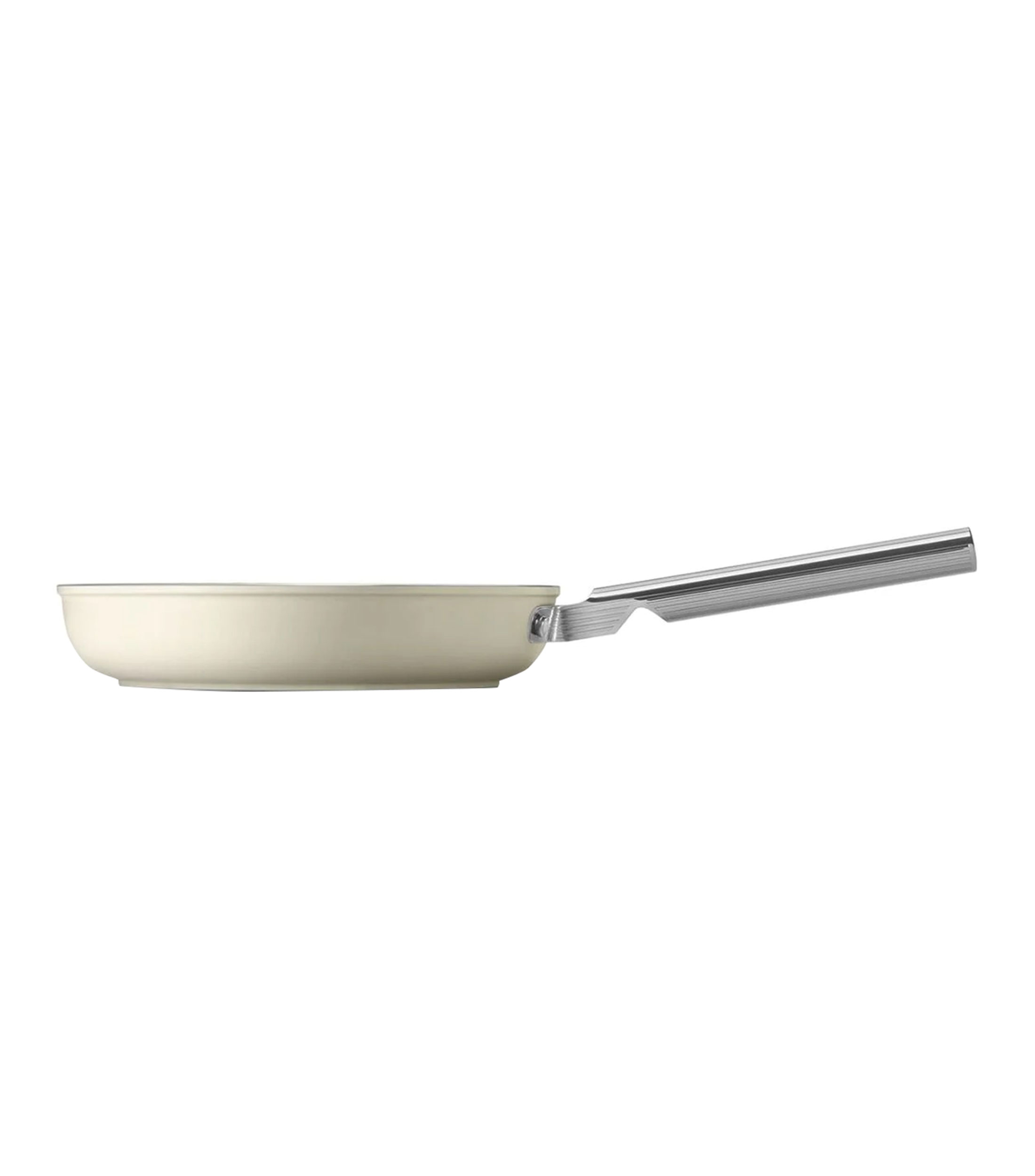 Smeg: Sartén en Aluminio 24 cm Crema | El Palacio de Hierro