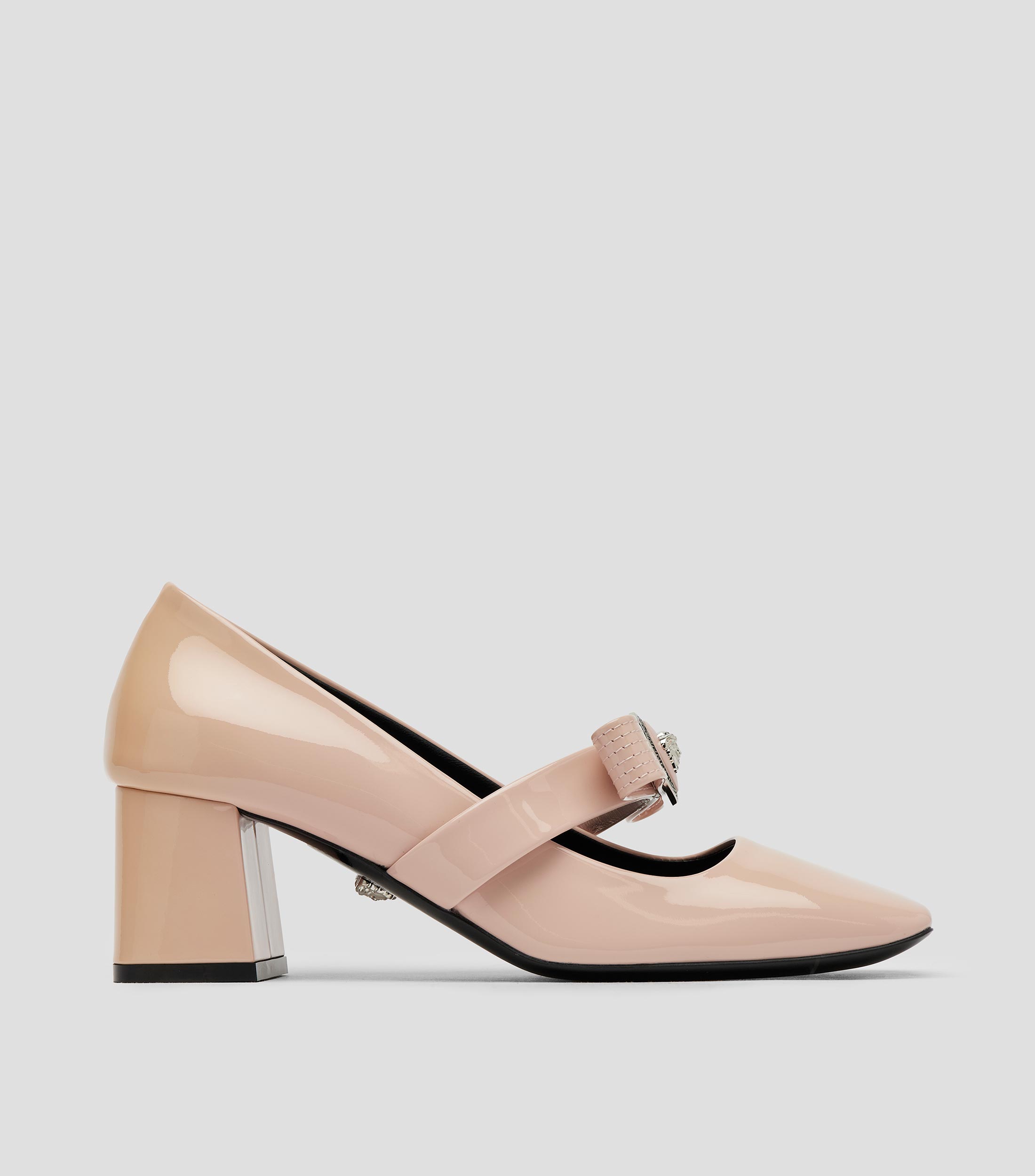 Versace: Zapatillas Pump Decollete con tacón bajo cuadrado Mujer | El ...