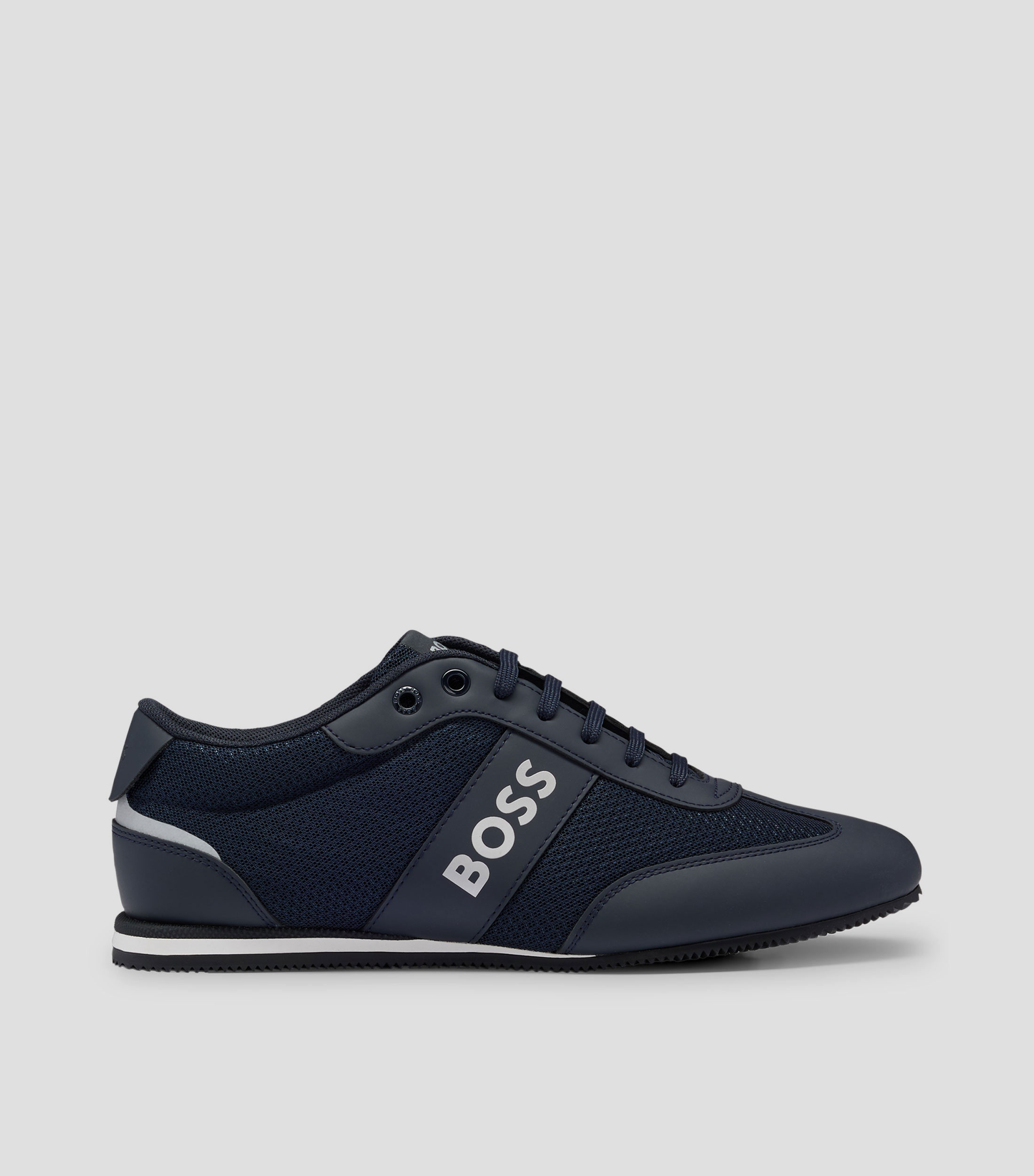 Boss: Tenis Boss con malla y paneles de goma Hombre | El Palacio de Hierro