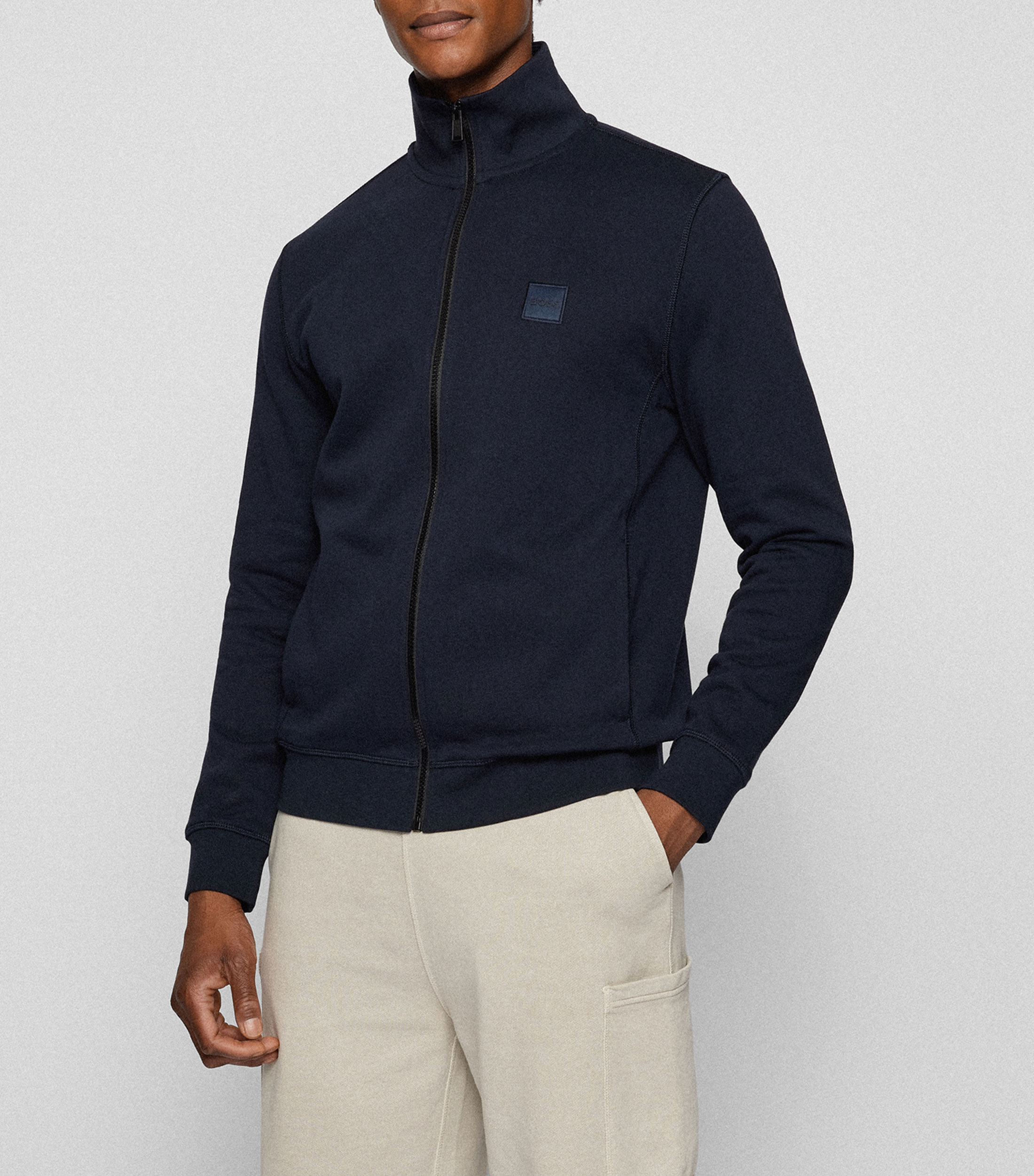 Boss: Chamarra de felpa de algodón con cremallera y parche con logo ...