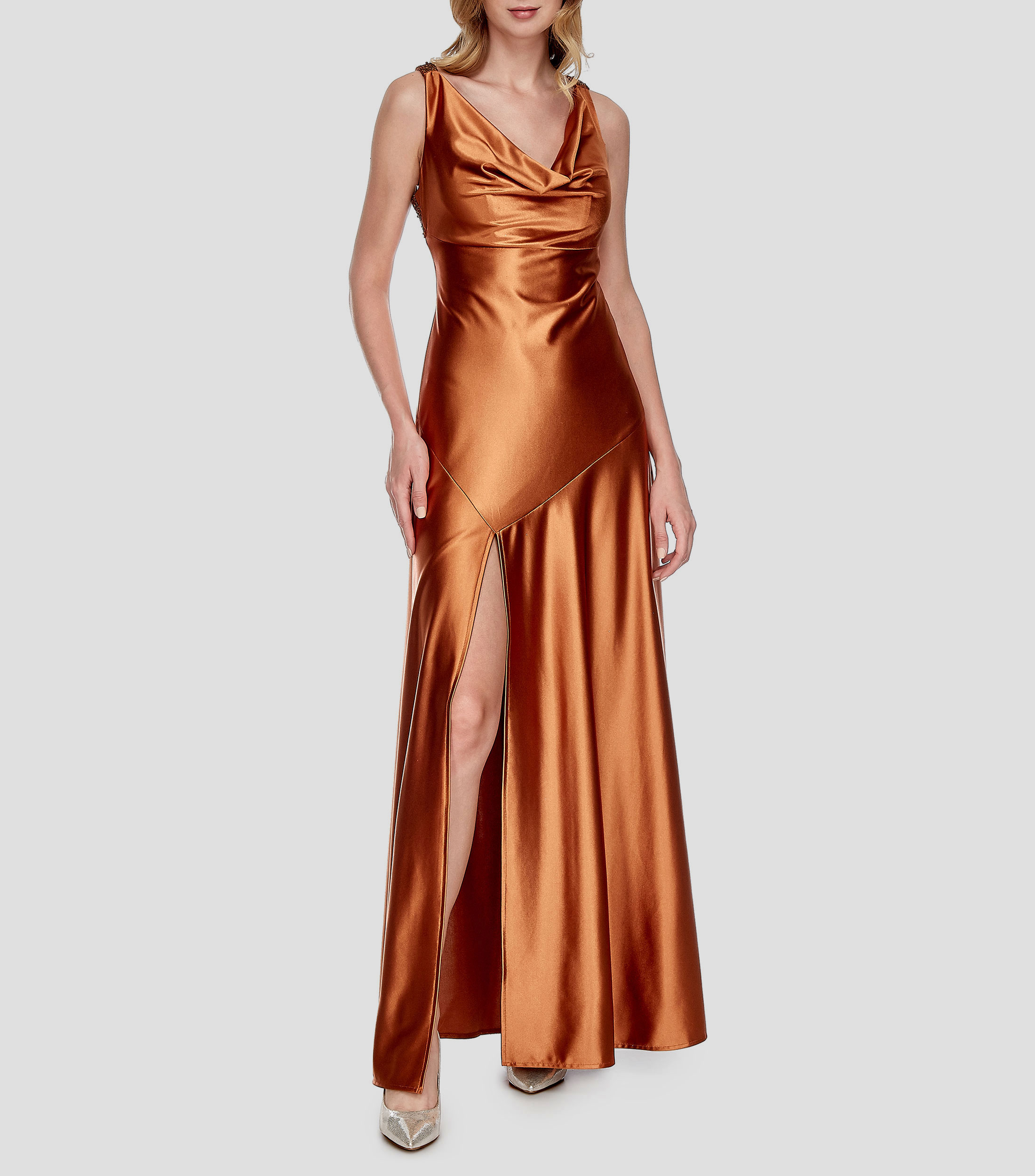 Massima | VESTIDO LARGO, TIRANTES BORDADOS | El Palacio de Hierro