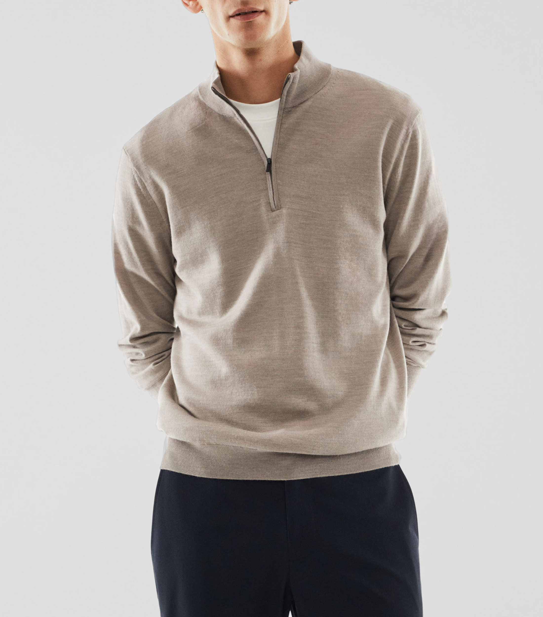 Mango Suéter cuello alto Hombre - El Palacio de Hierro