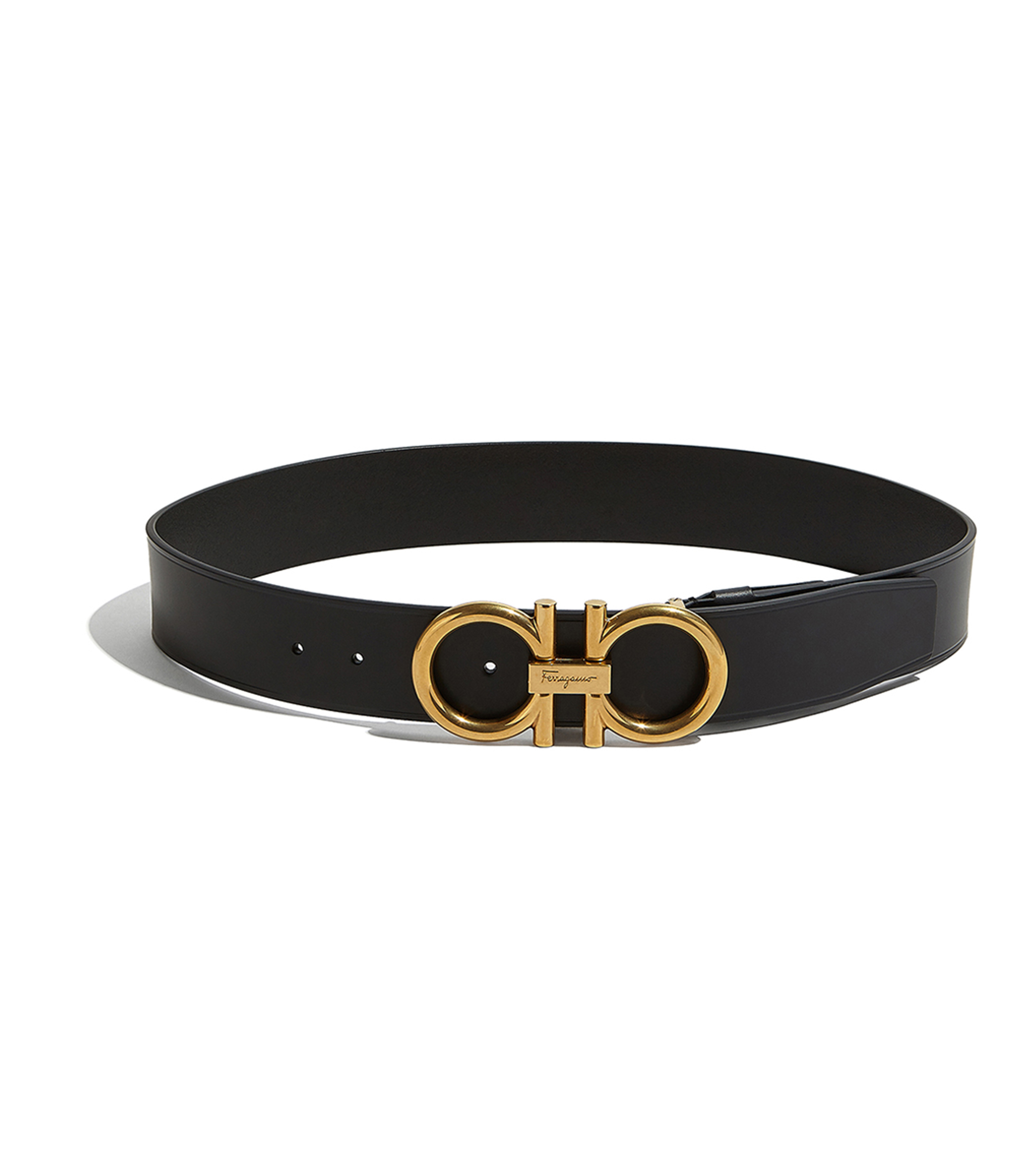 Ferragamo Cinturón Ajustable de piel negra Hombre - El Palacio de Hierro