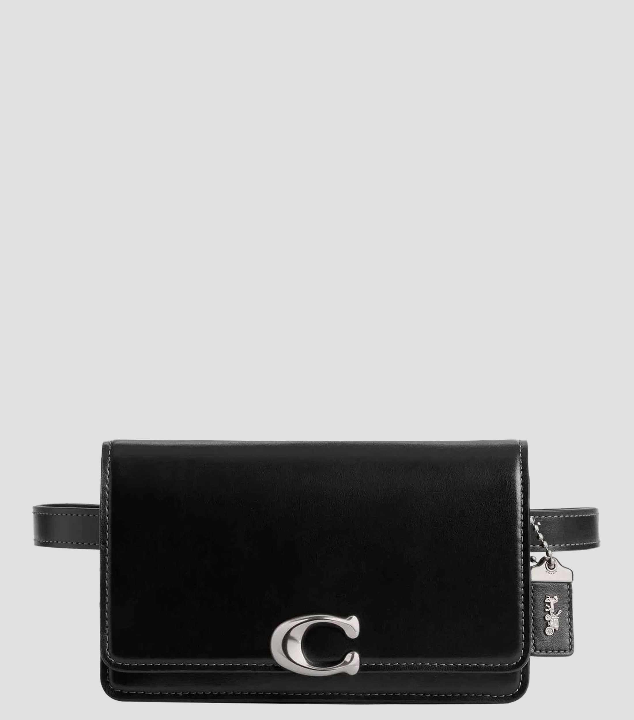 COACH: Cangurera negra en piel Bandit Mujer | El Palacio de Hierro