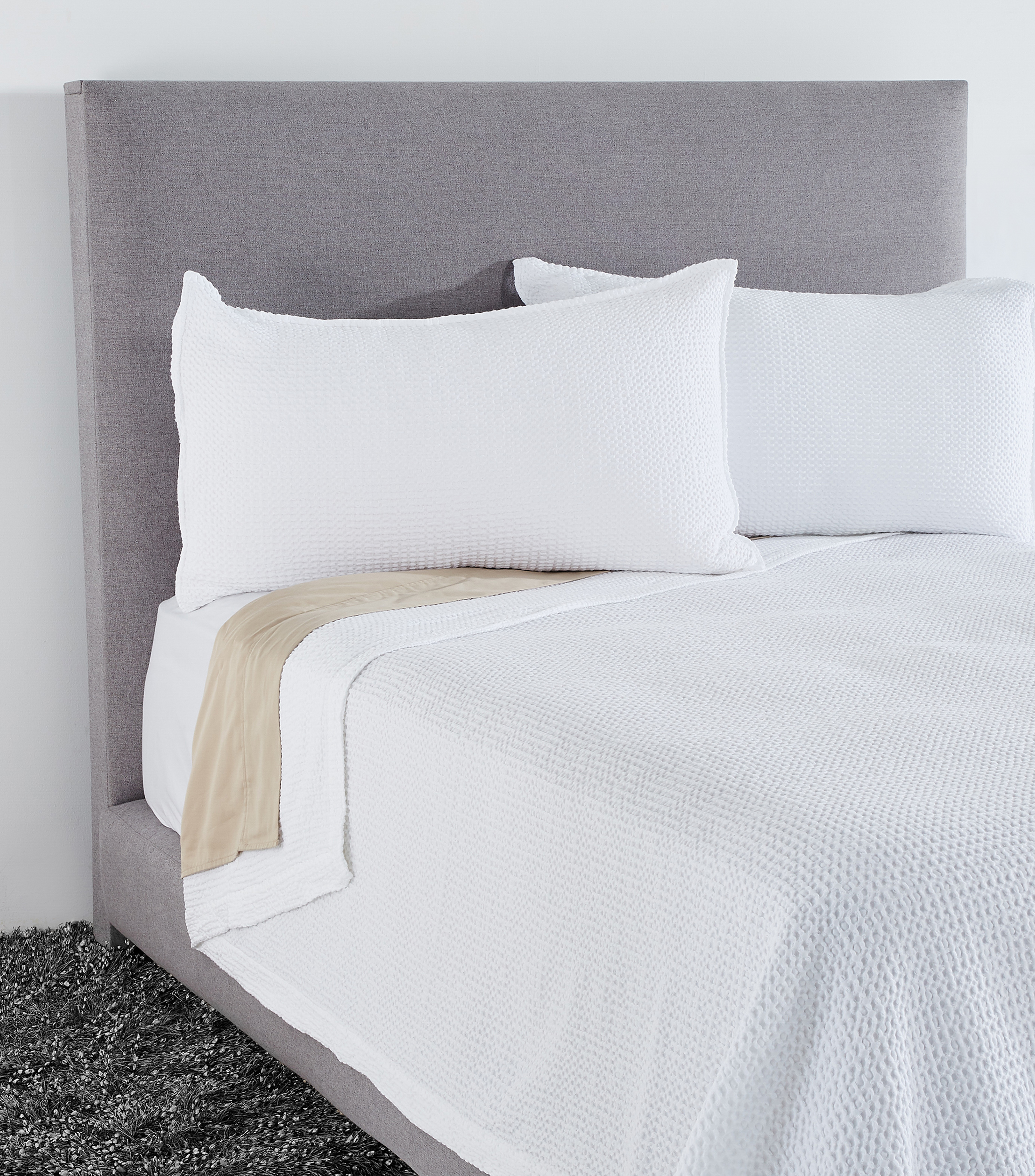 INUP Set de Colcha Queen Size Waffle blanco - El Palacio de Hierro