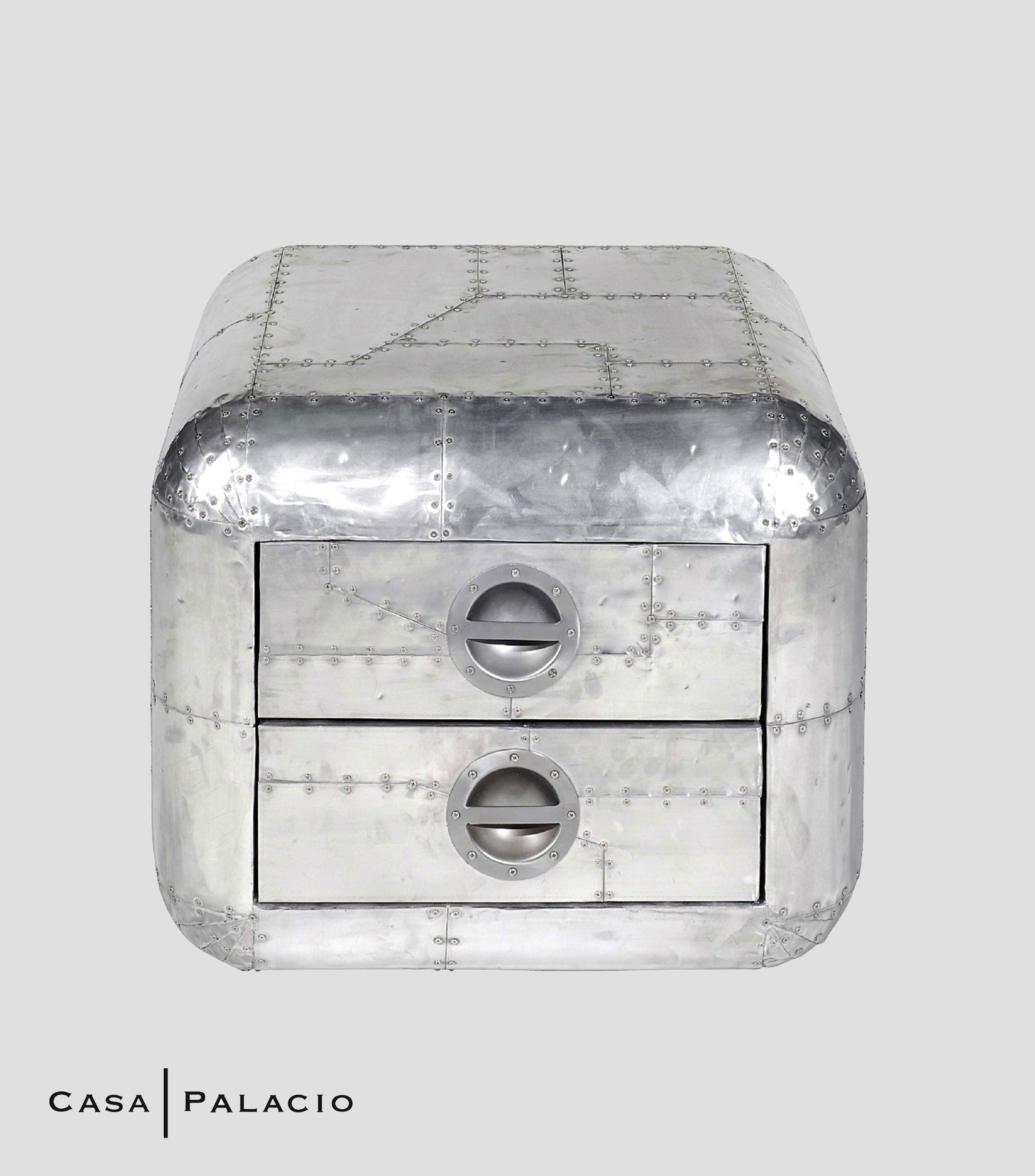 Timothy Oulton: Mesa lateral Aviator Blackhawk en metal | El Palacio de ...