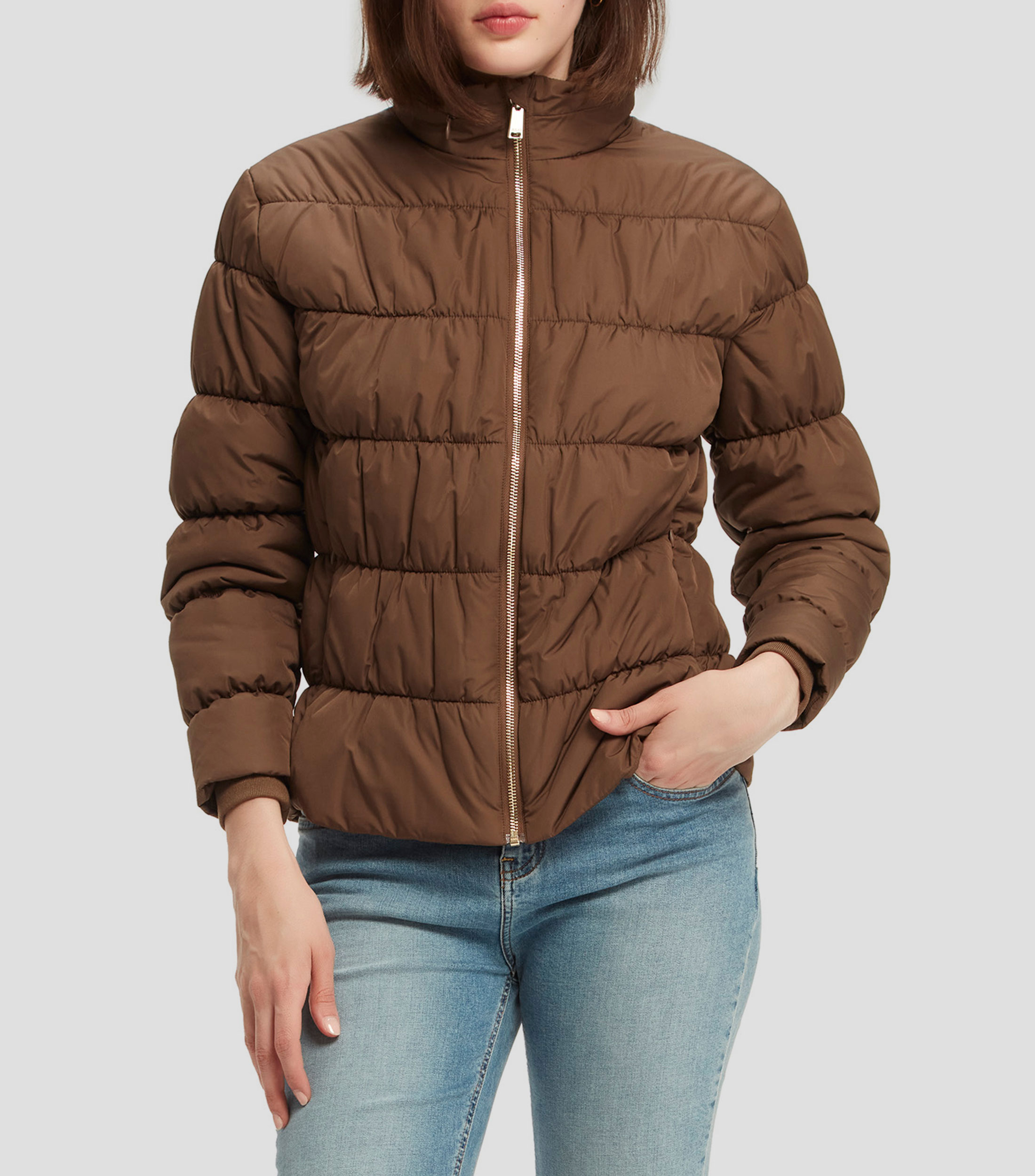 Julio Chamarra Puffer con Capucha Mujer - El Palacio de Hierro