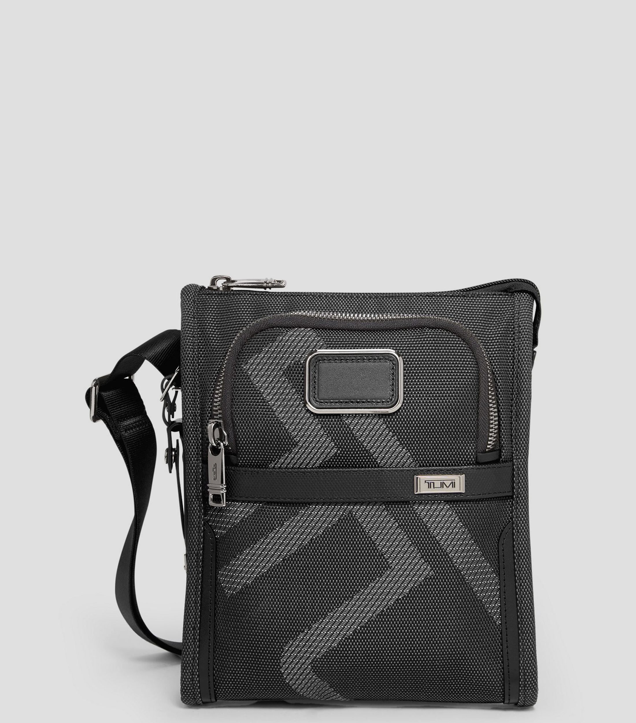 Tumi Bolso Crossbody Alpha Pocket Bag Small Hombre |El Palacio de Hierro