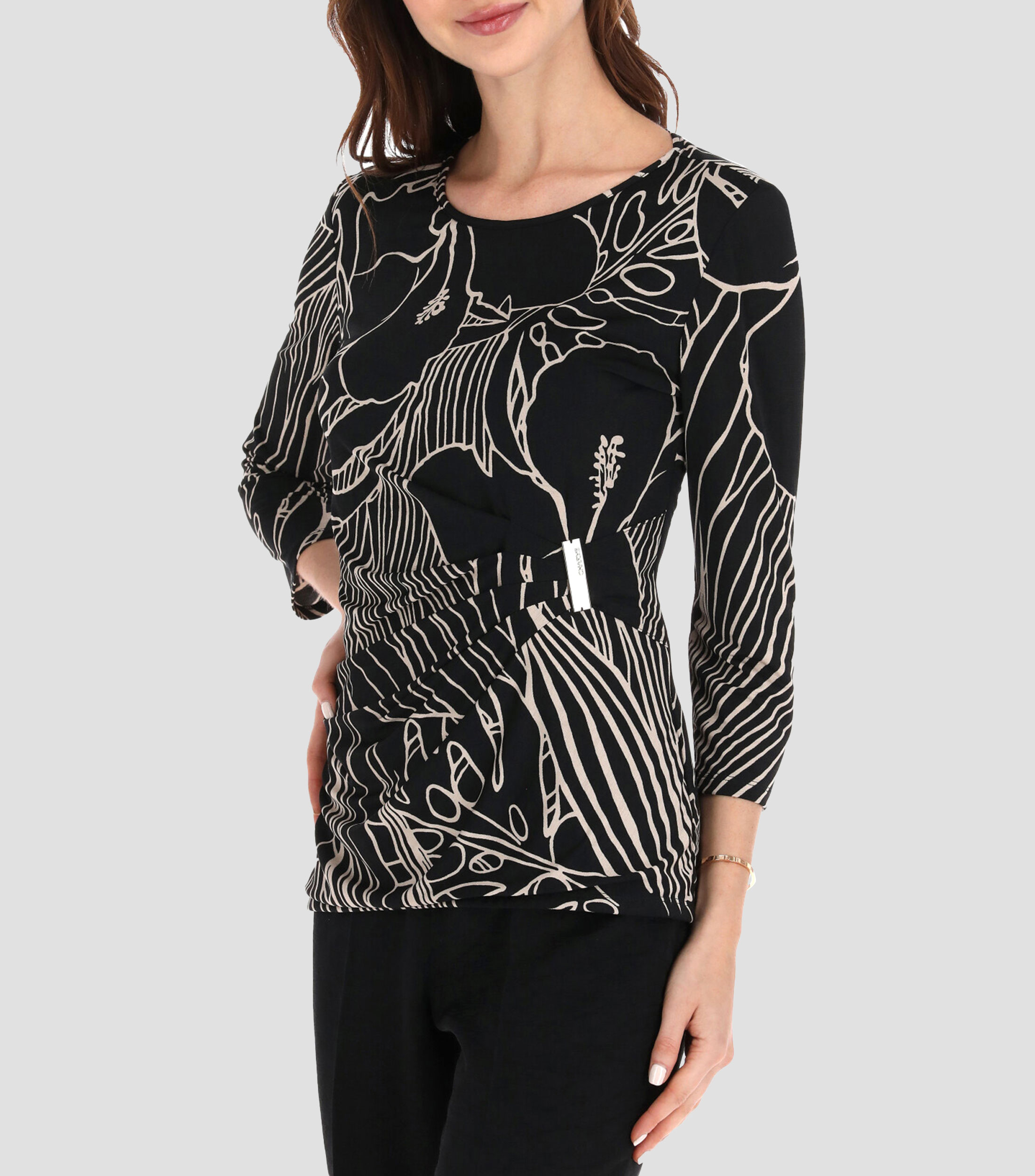 Charme Blusa manga 7,8 con flores Mujer - El Palacio de Hierro